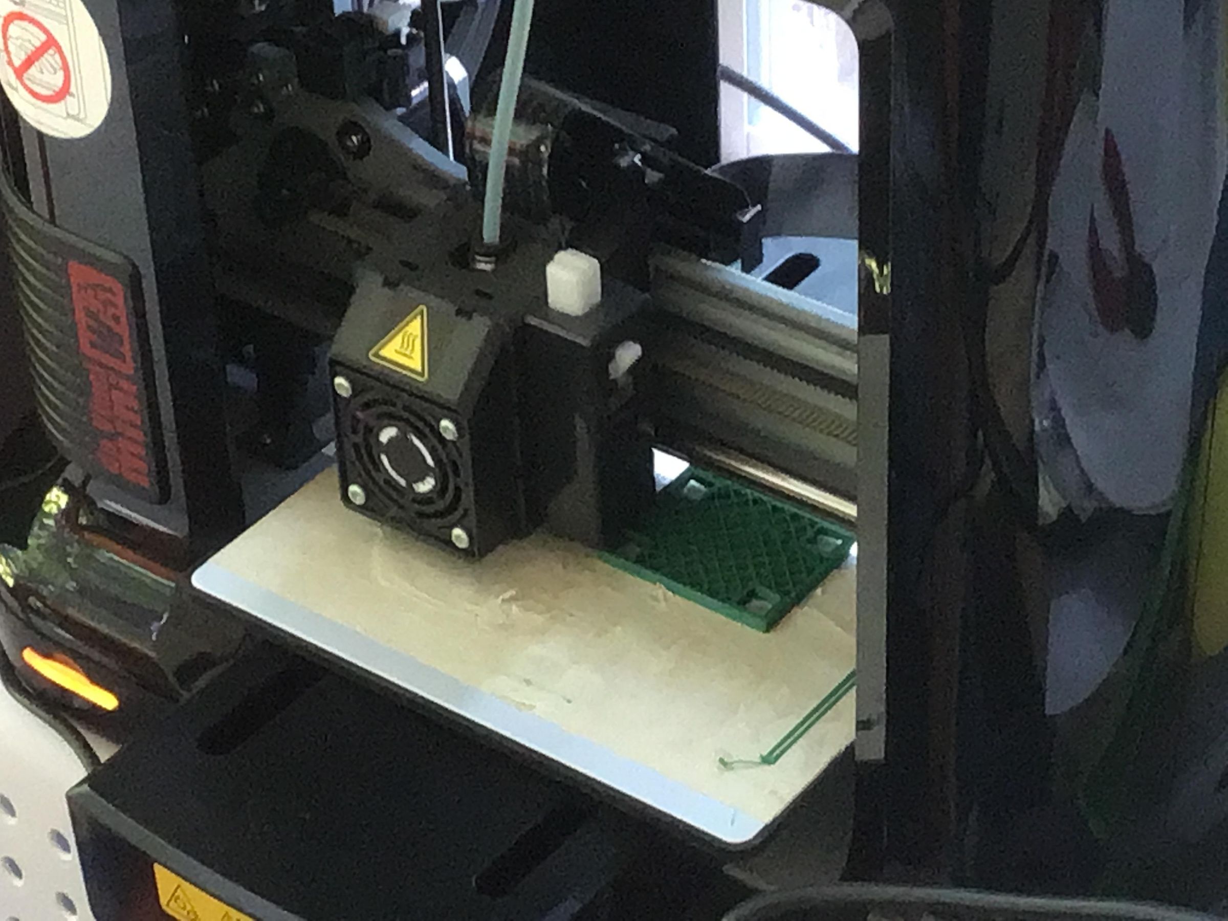 Tinkercad Mini Table : 7 Steps - Instructables
