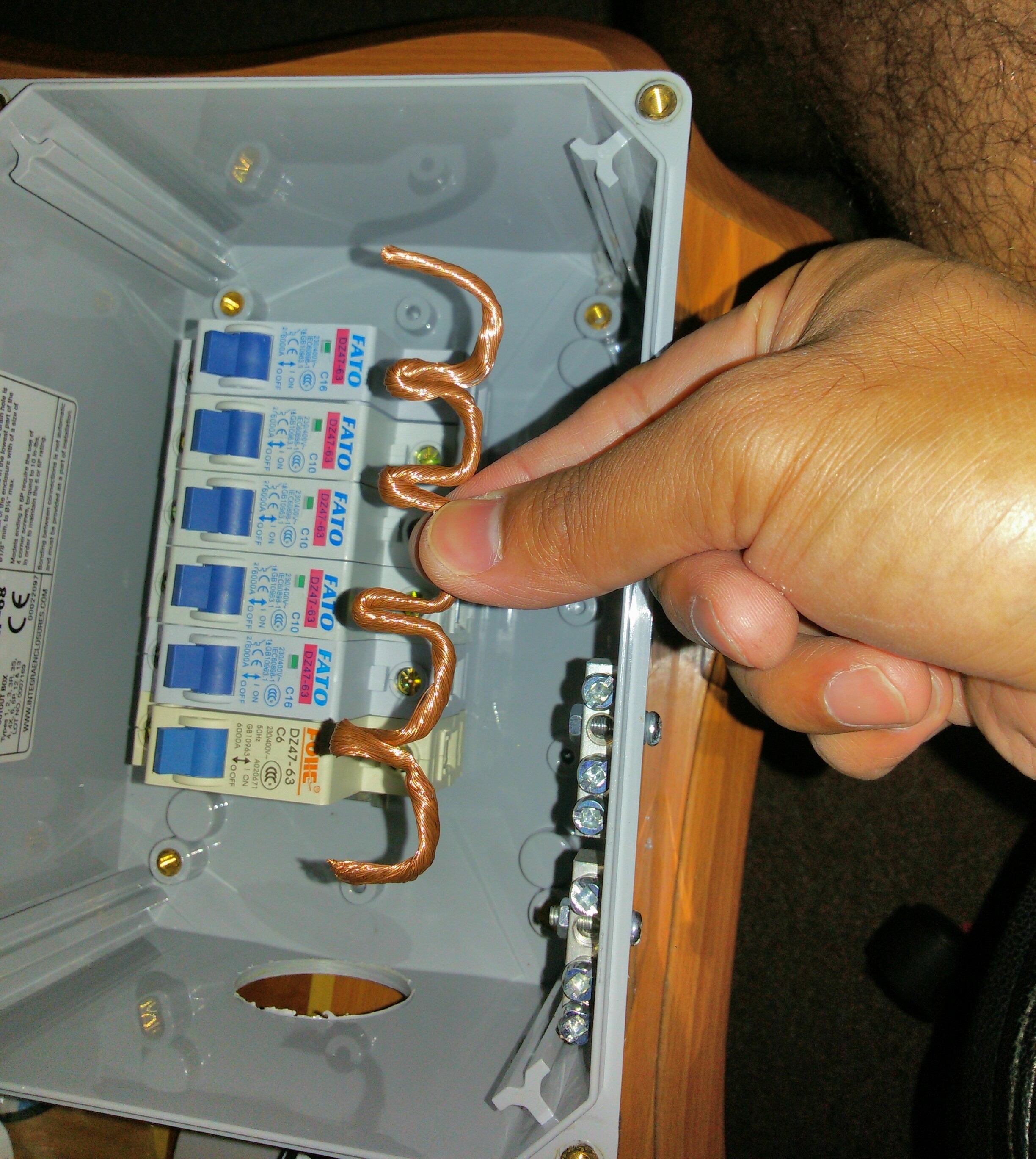 DIY Circuit Breaker Panelboard With Automatic Transfer Switch (ATS ...