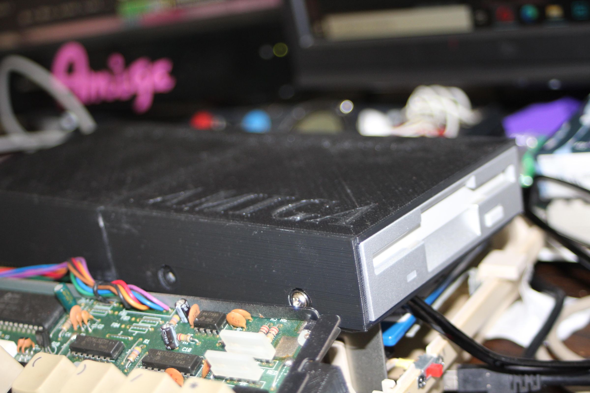 Amiga External Floppy Drive Case (3d Printed) : 3 Steps - Instructables