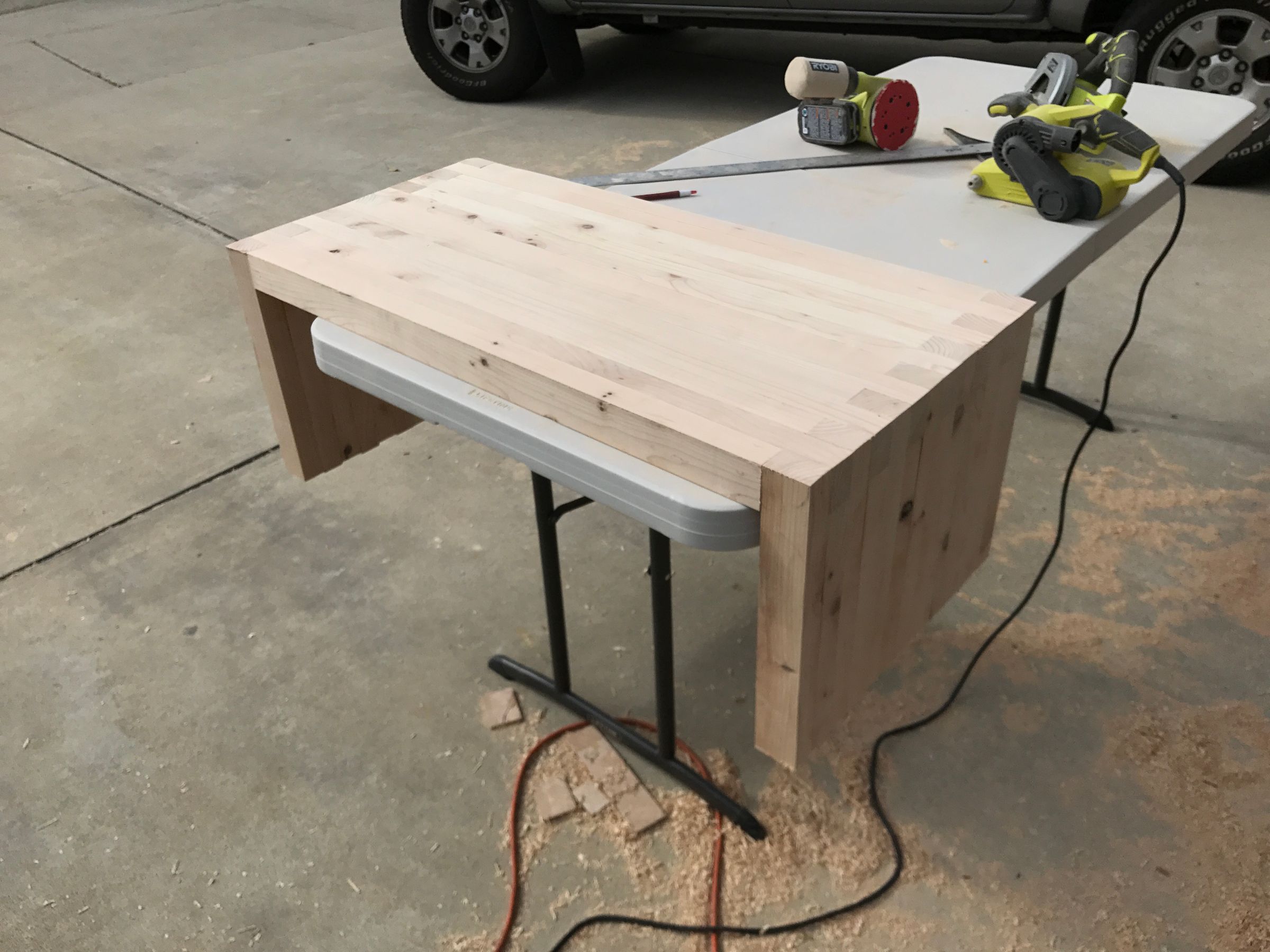 Modern Box-Joint Coffee Table : 16 Steps (with Pictures) - Instructables