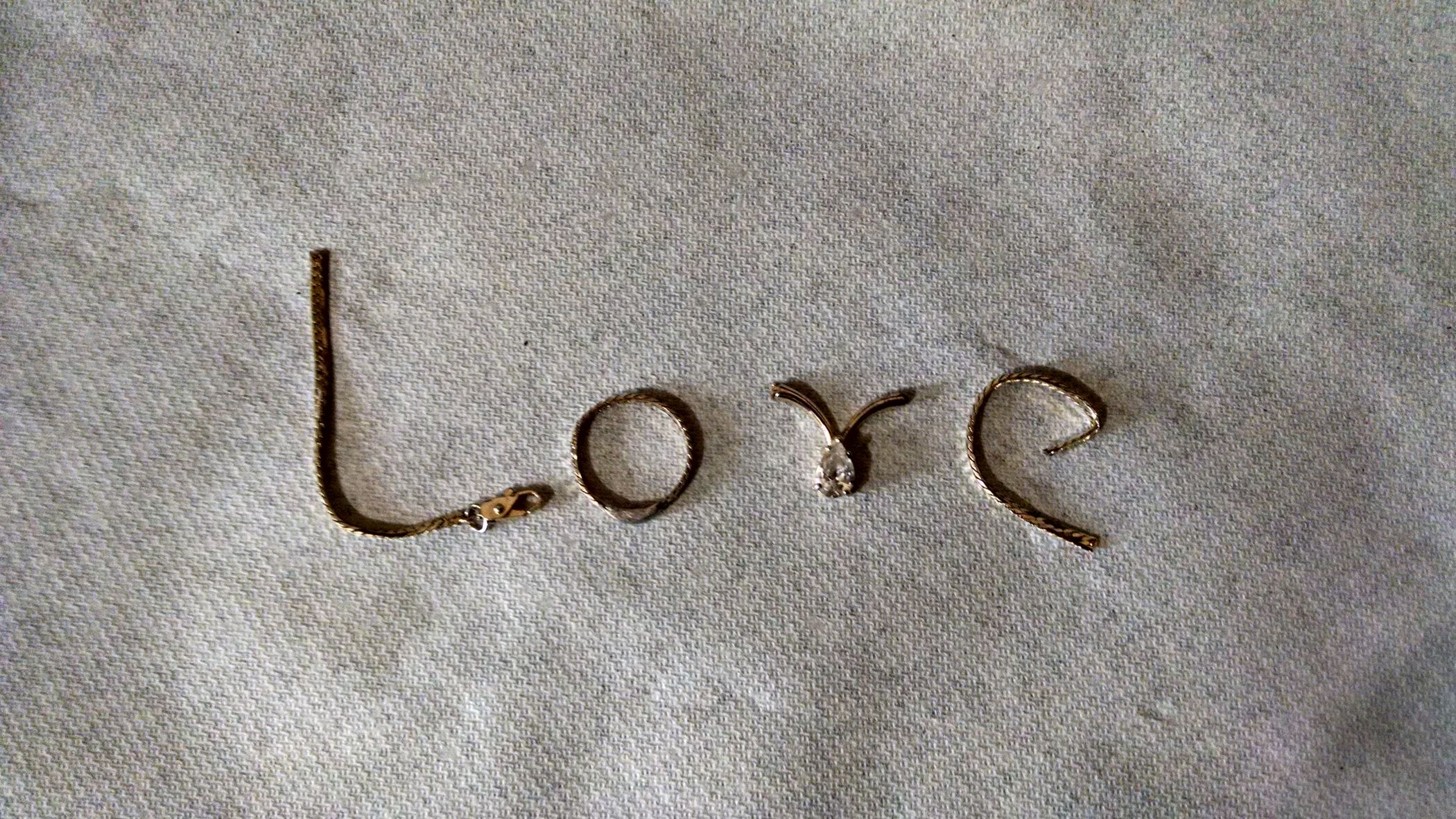 Ring From a Broken Necklace. : 5 Steps (with Pictures) - Instructables