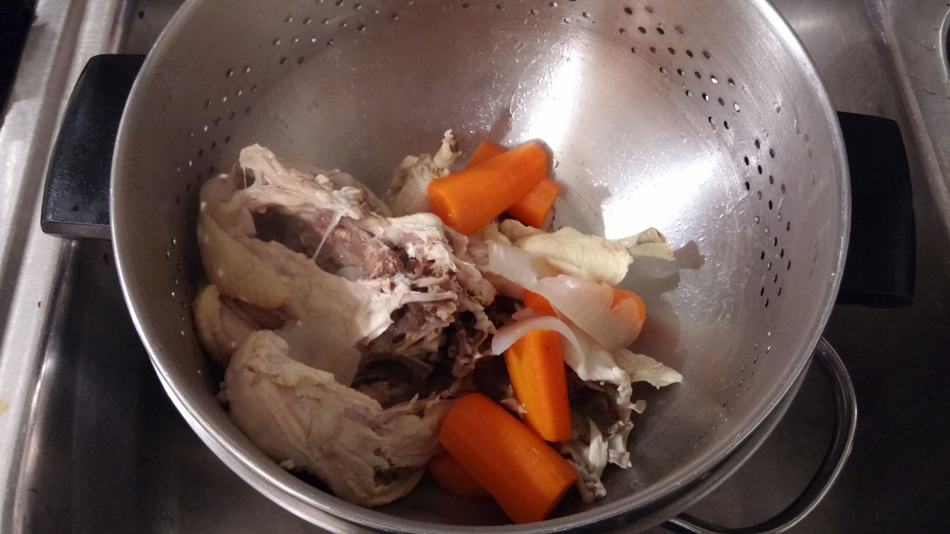 How to Make Stock or Broth : 12 Steps (with Pictures) - Instructables