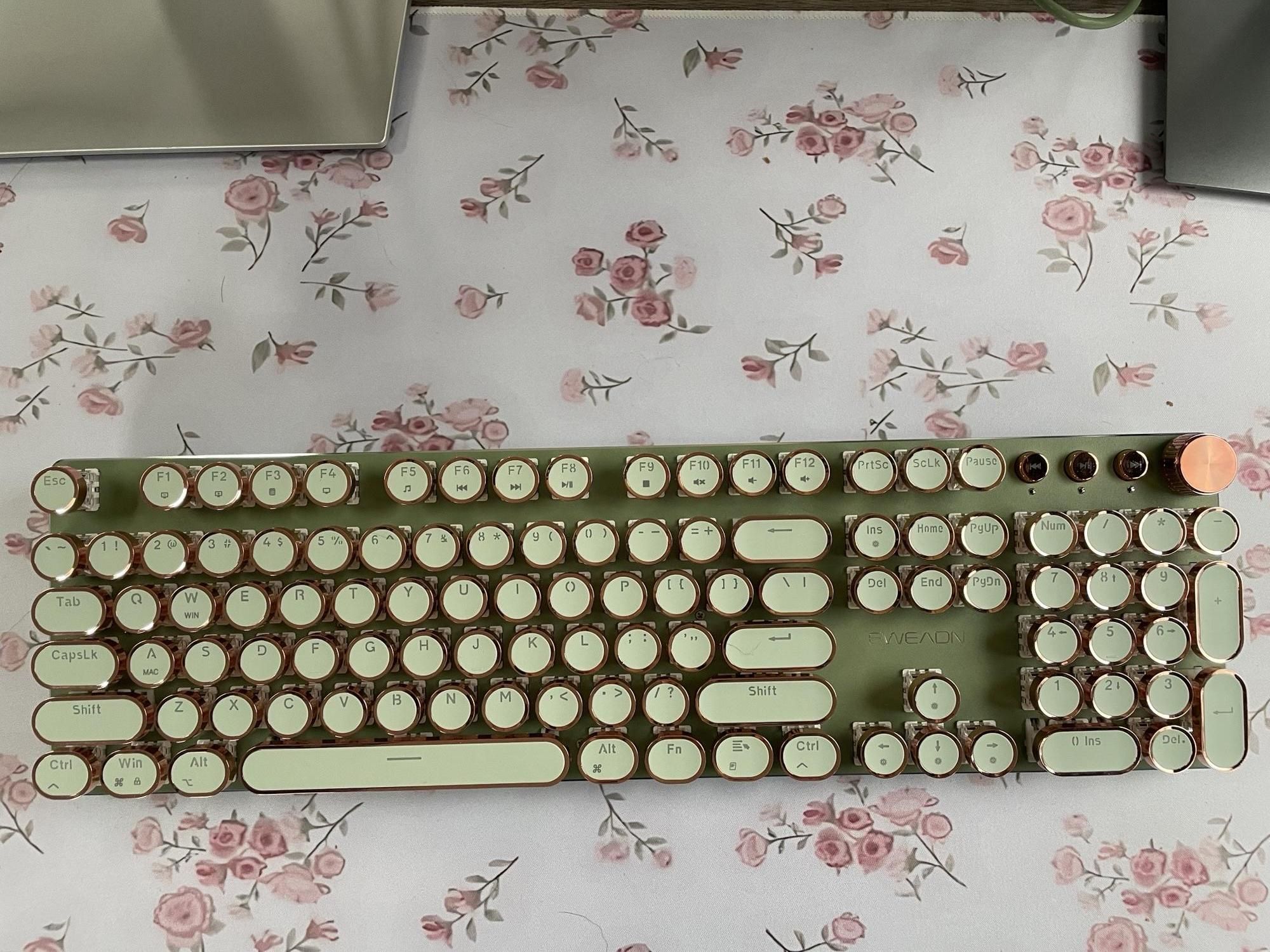 Walking Through Your New Keyboard : 6 Steps - Instructables