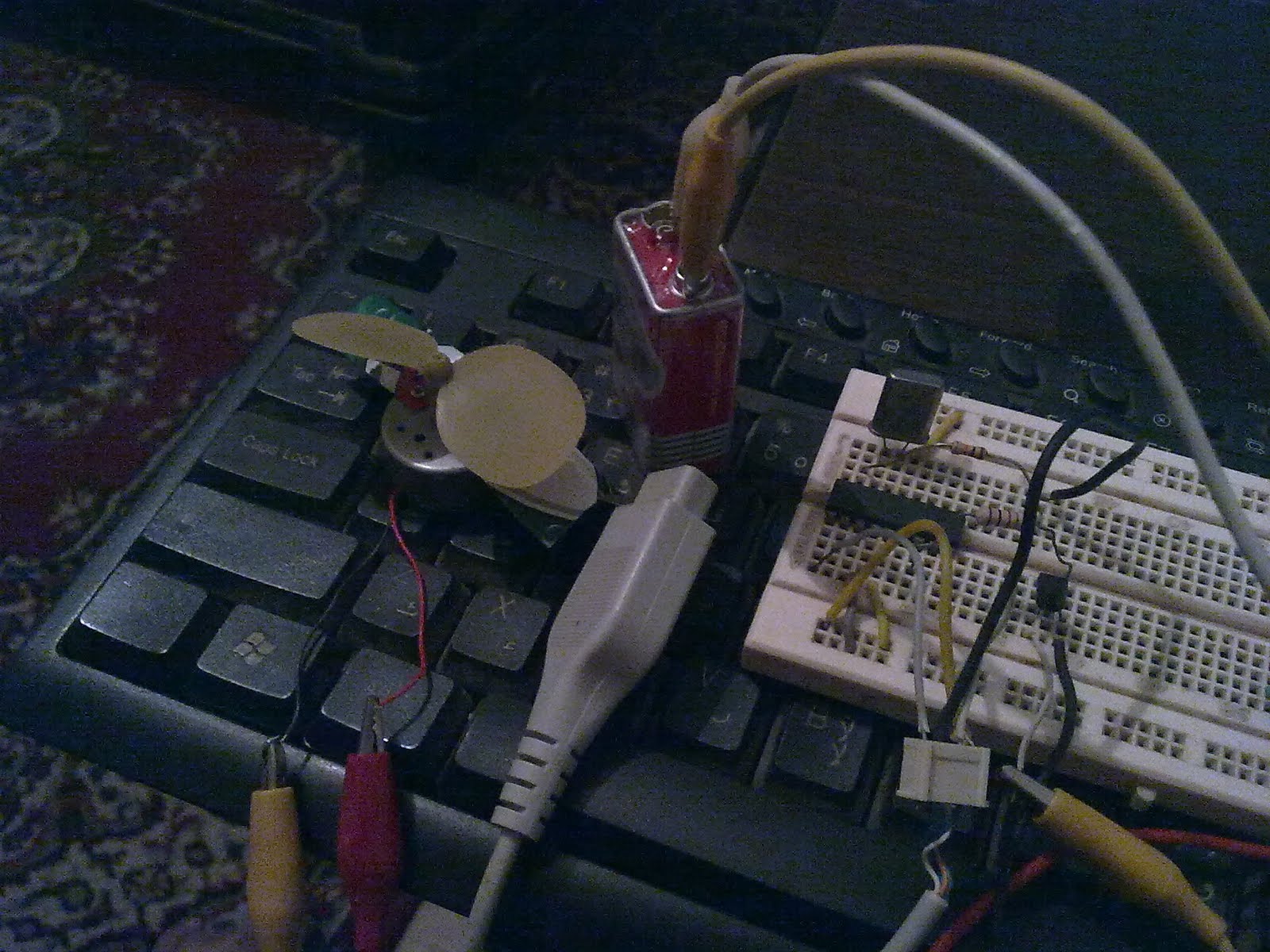 16F84 SERIAL COMMUNICATIONS : 5 Steps (with Pictures) - Instructables