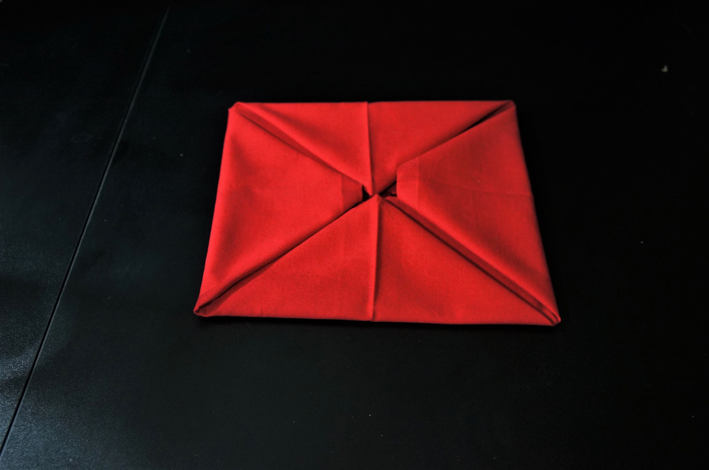 Mother's Day Blooming Napkins : 11 Steps (with Pictures) - Instructables