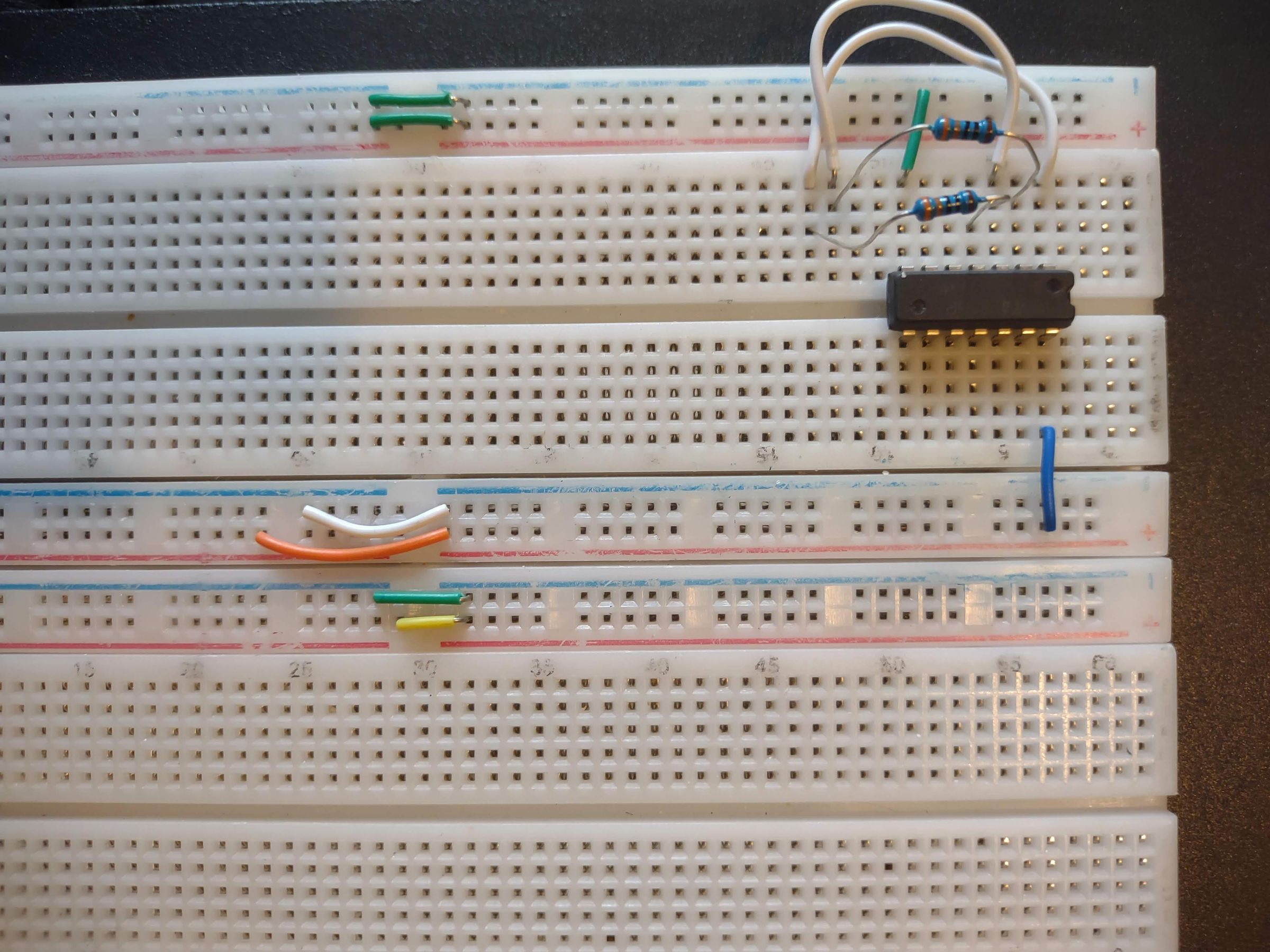 Hardware Debounced Switch Using a 74LS04 : 3 Steps - Instructables