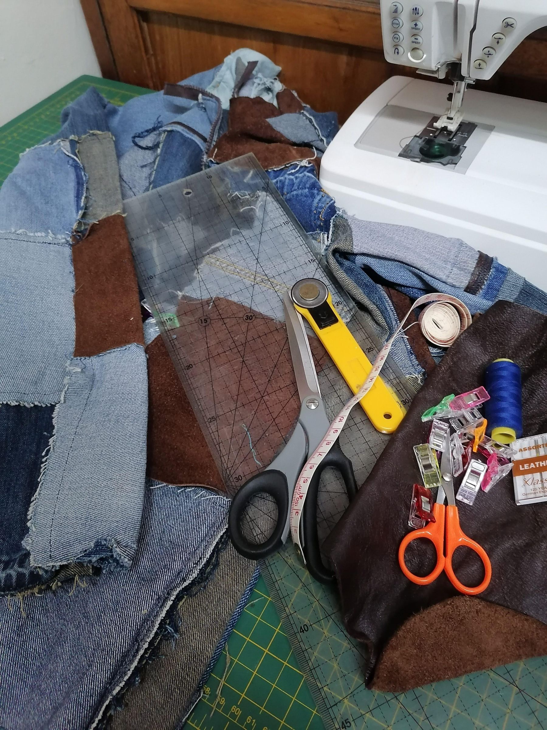 Denim & Leather "Inside Out" Hobo Jacket : 5 Steps - Instructables