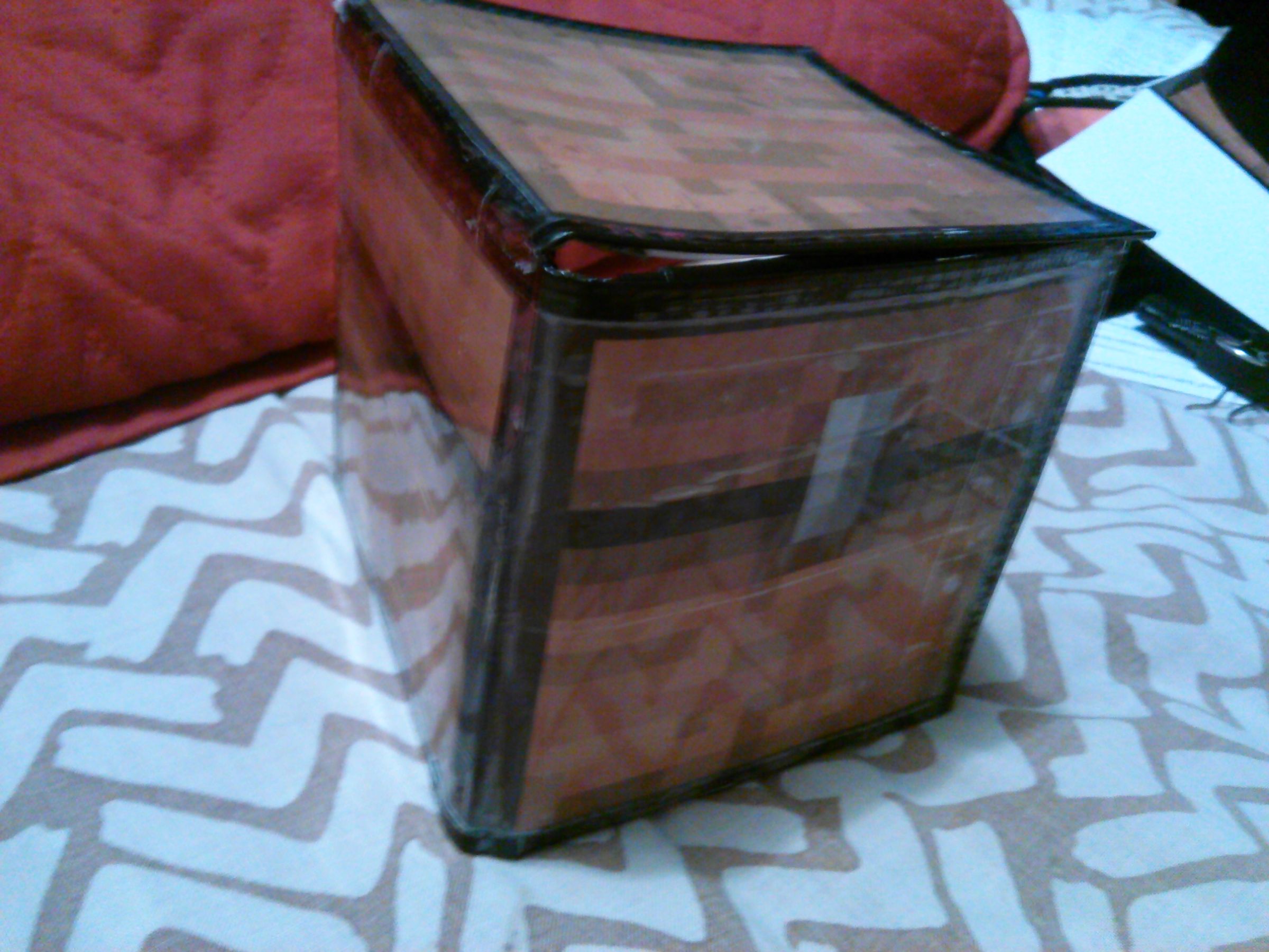 No Tutorial: Minecraft Chest Wallet : 7 Steps - Instructables