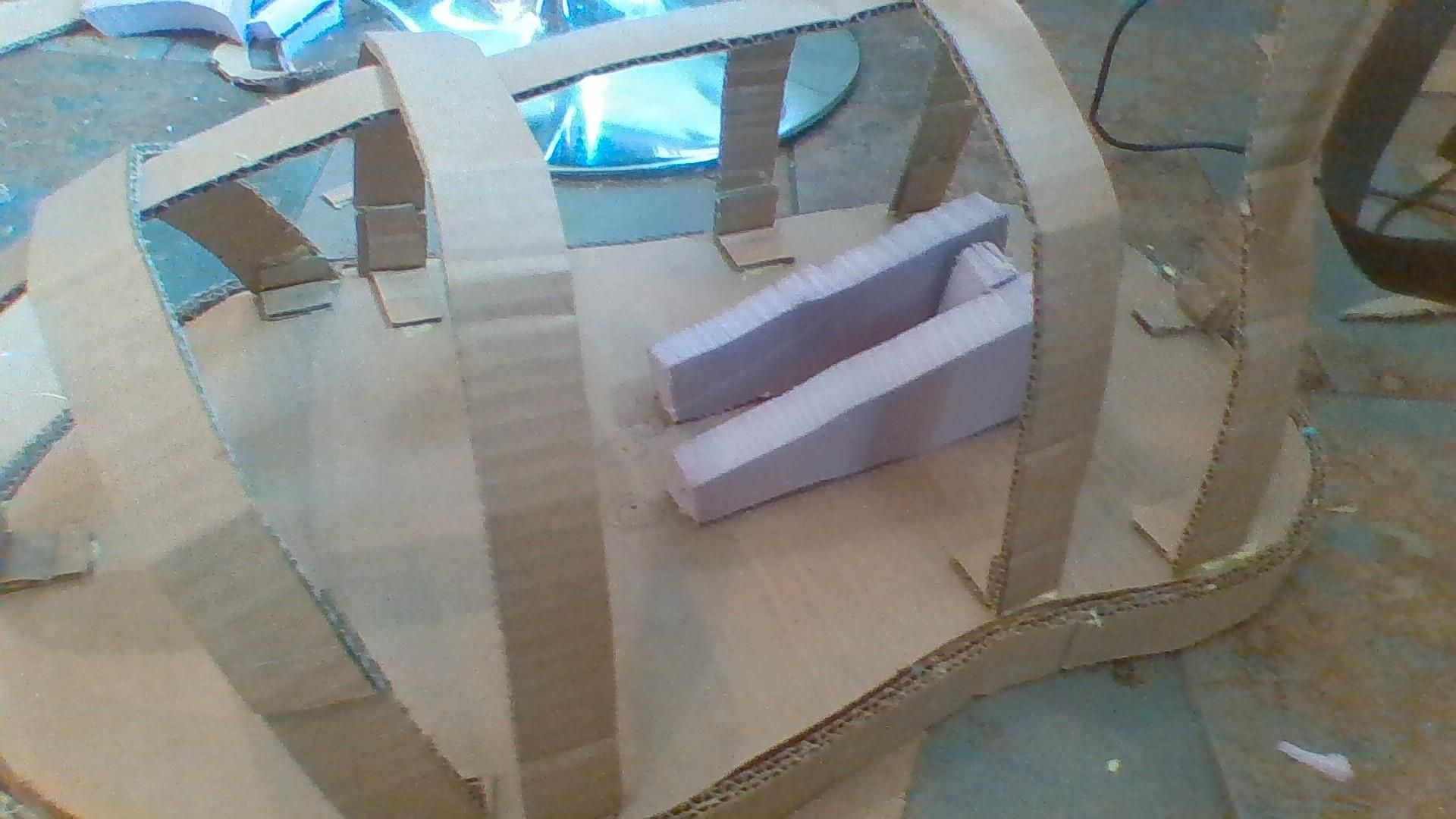 Cardboard Boots(big.) : 9 Steps - Instructables