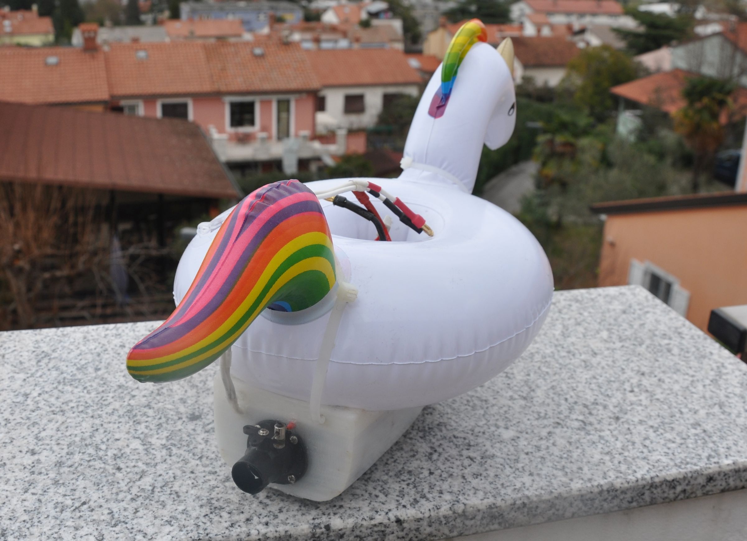 DIY RC Floatie Unicorn : 8 Steps (with Pictures) - Instructables