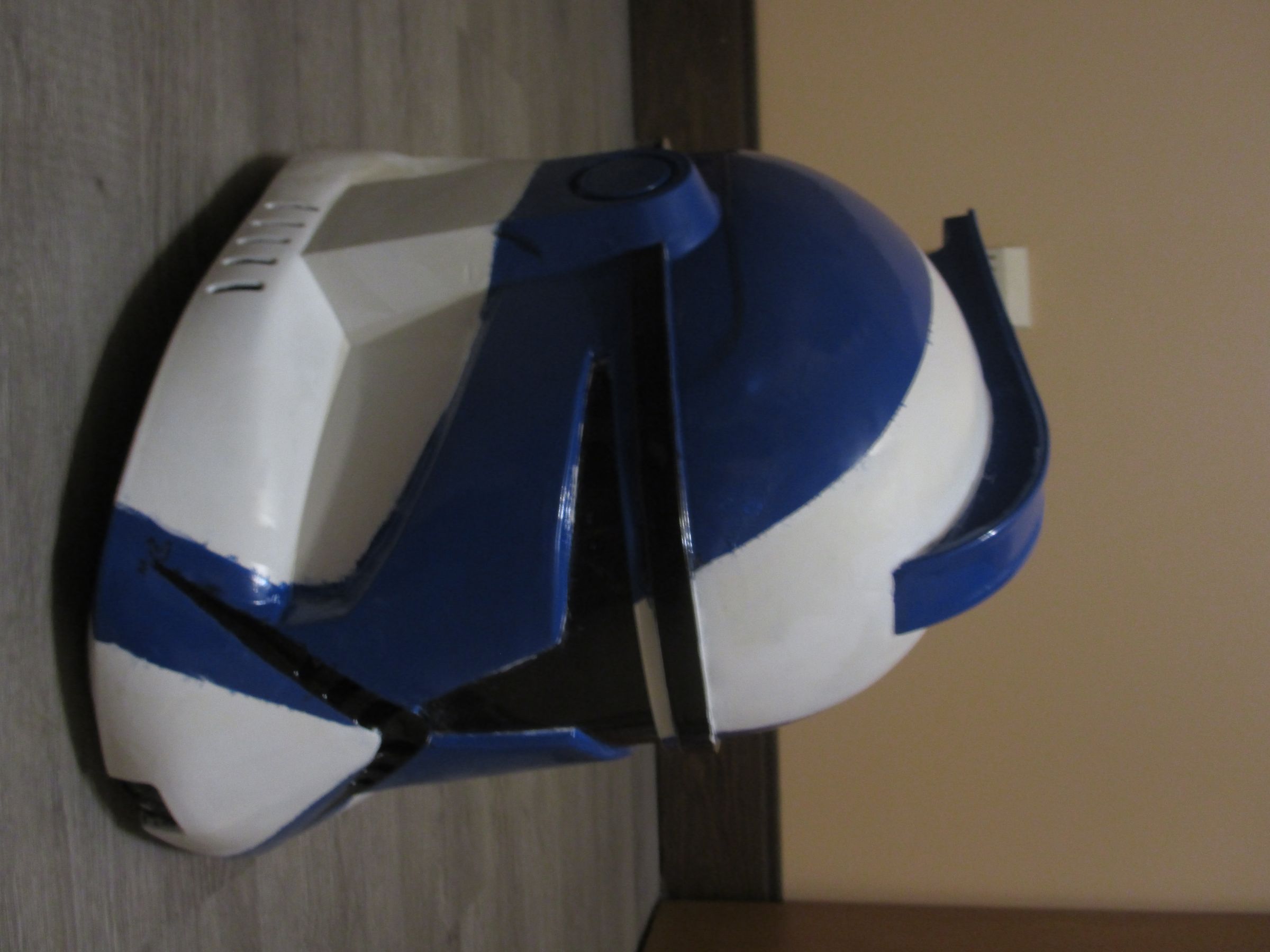 HASBRO CLONE TROOPER HELMET MOD : 9 Steps (with Pictures) - Instructables