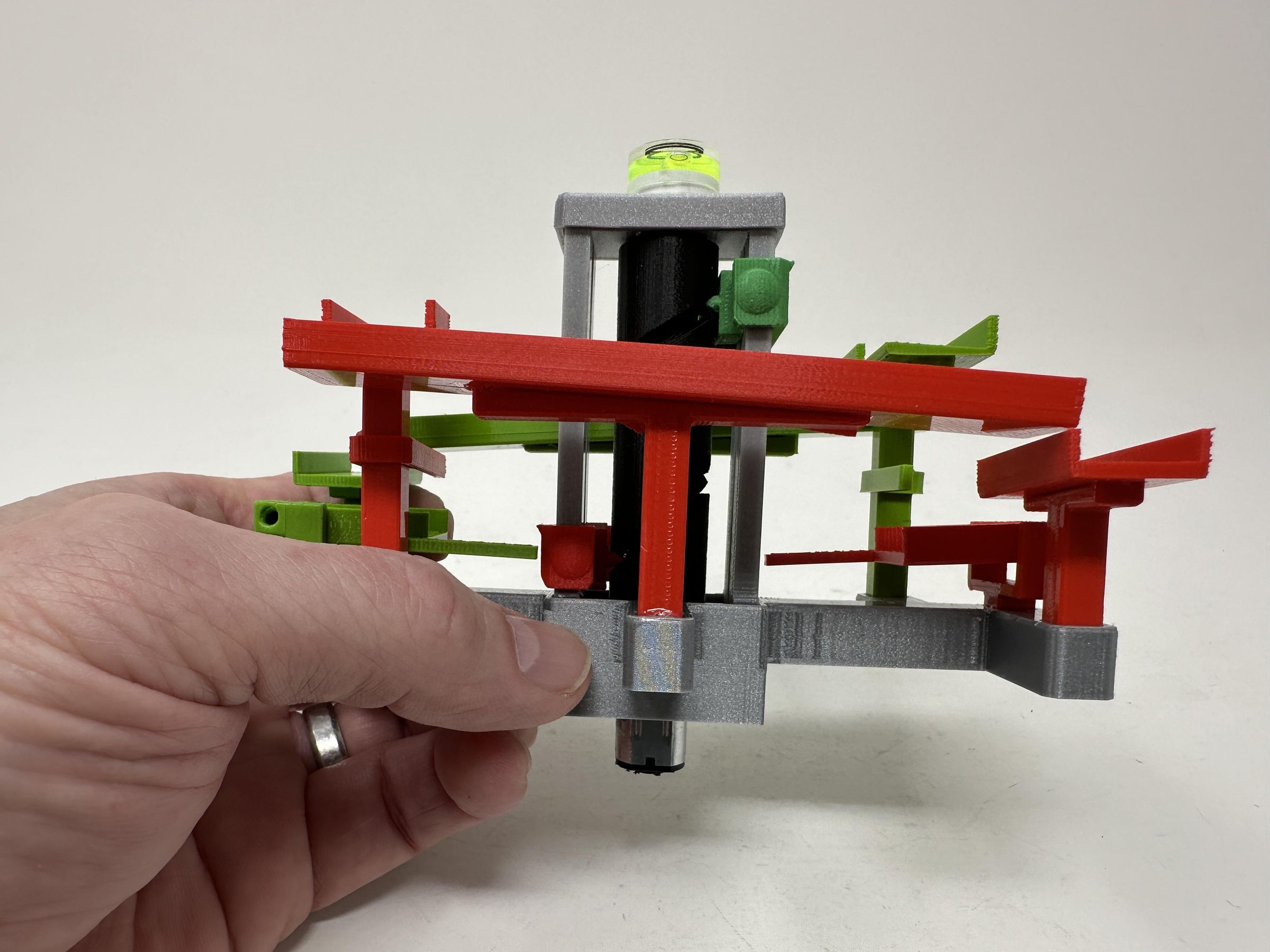 Marblevator, Self Reversing Screw Lift. : 4 Steps (with Pictures ...