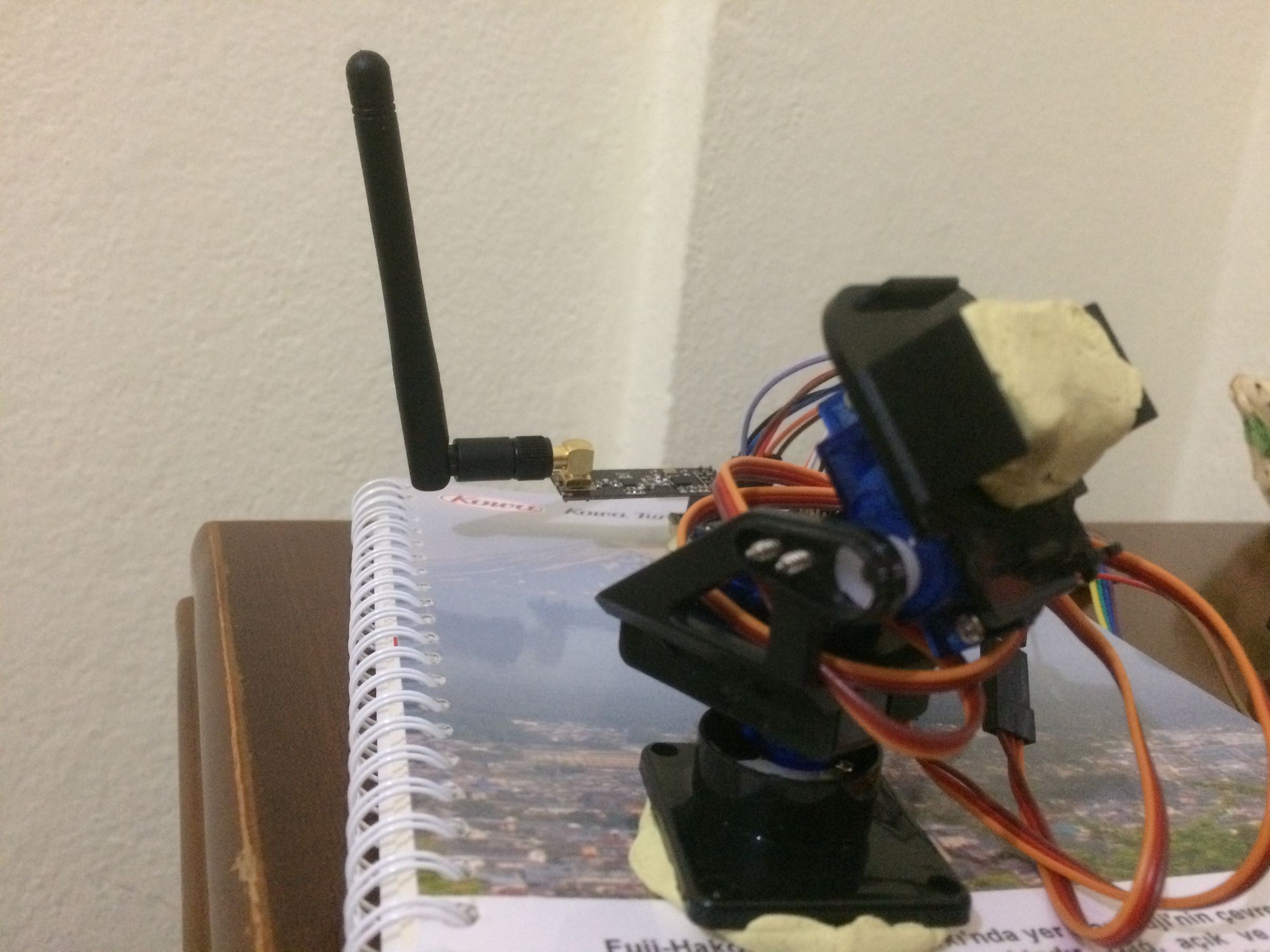 DIY MOVEABLE SECURITY CAMERA /with Arduino : 5 Steps - Instructables