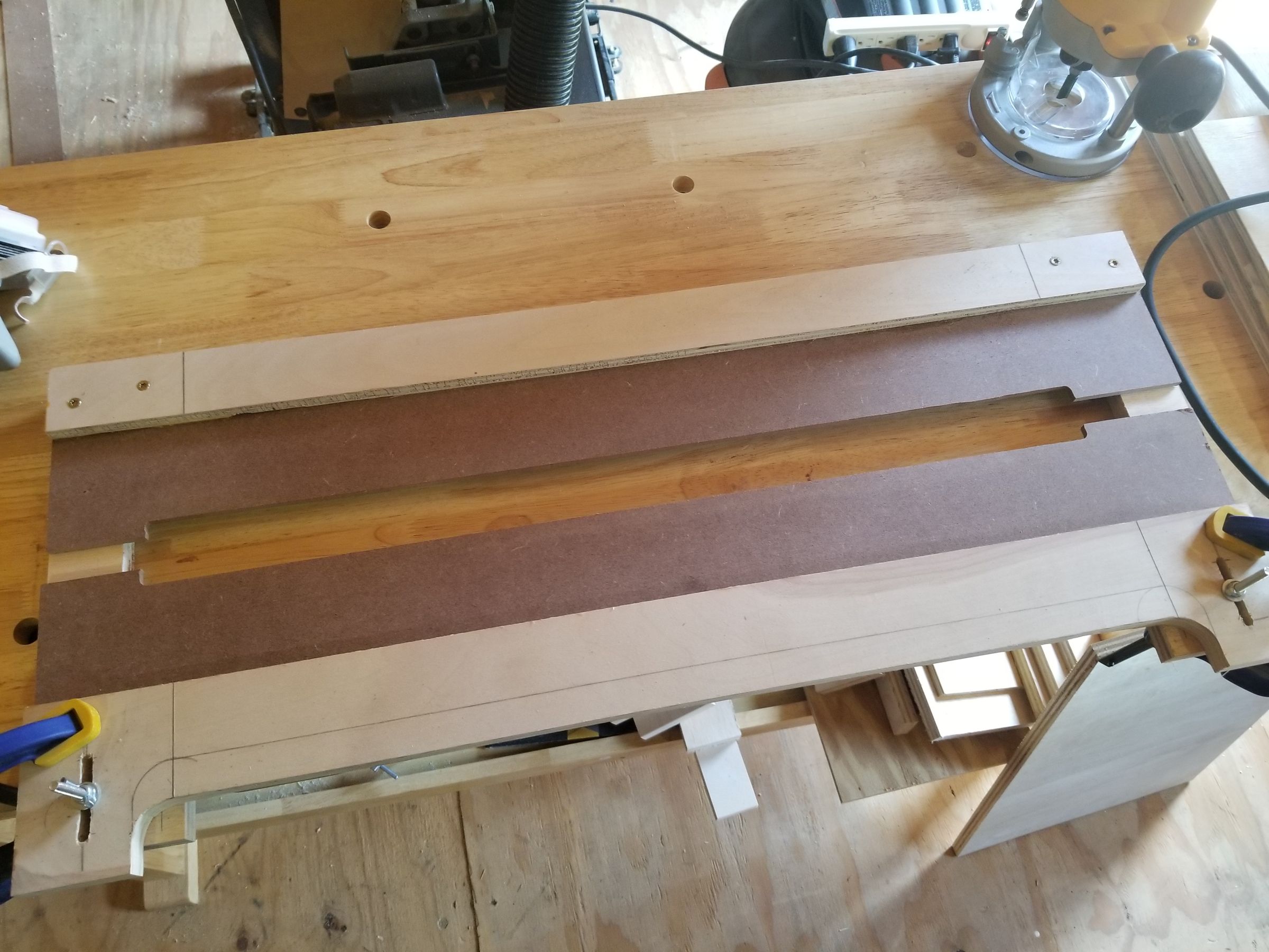 Adjustable Dado Jig : 7 Steps (with Pictures) - Instructables