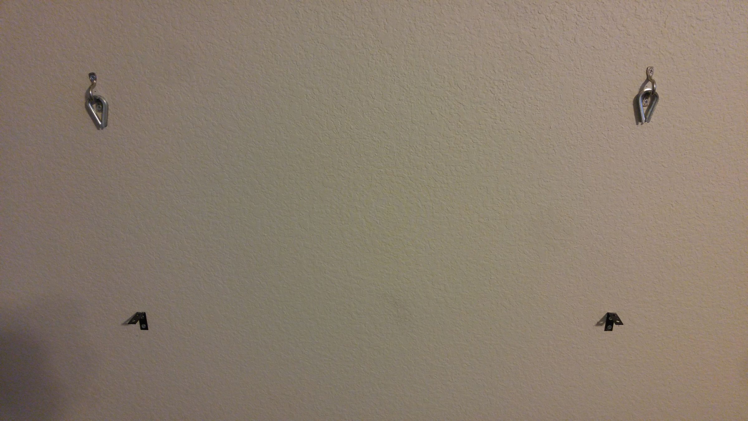 Hanging Desk : 5 Steps (with Pictures) - Instructables