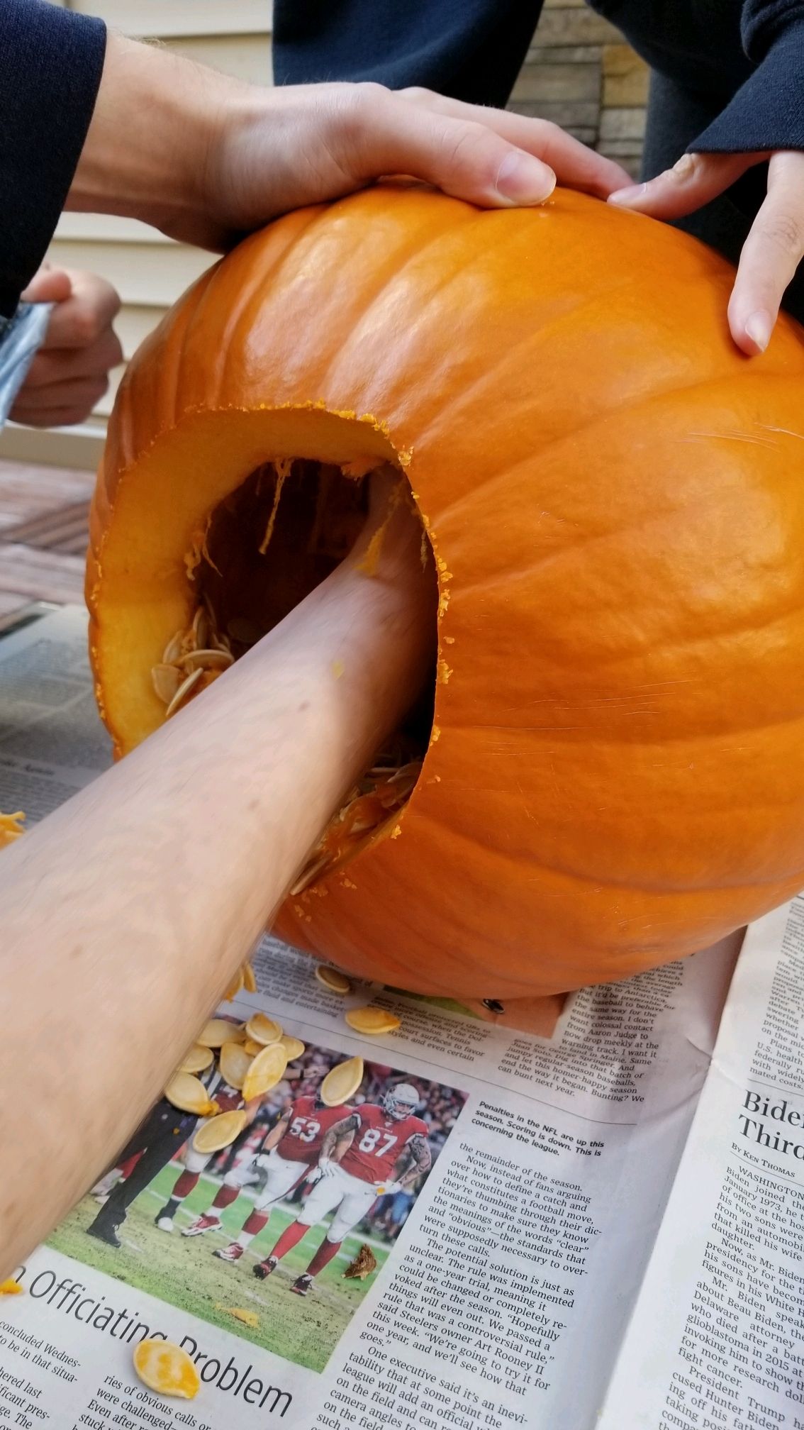 The Pumpkin Head Prop : 6 Steps - Instructables