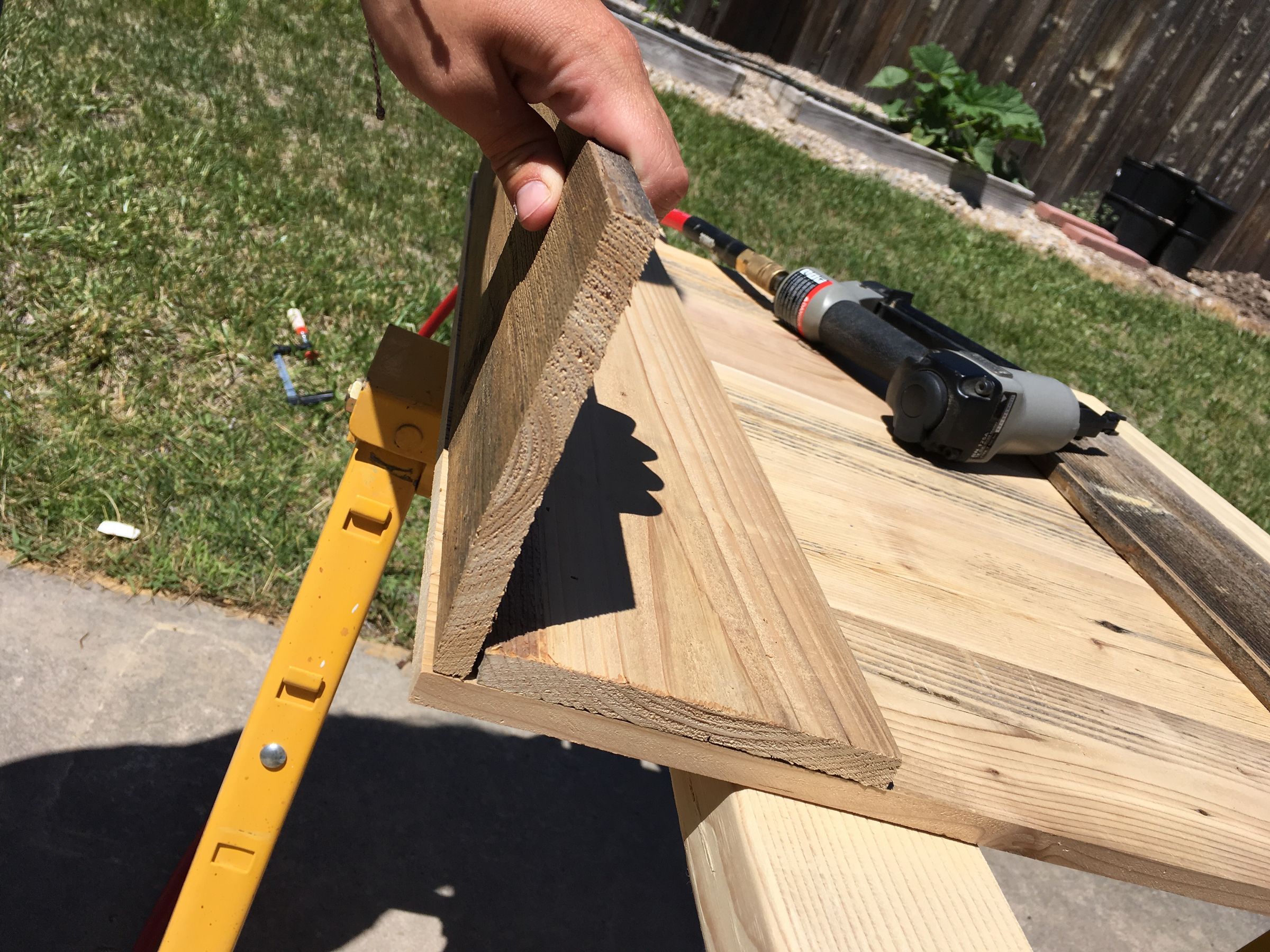 Reclaimed Planter Box : 7 Steps (with Pictures) - Instructables