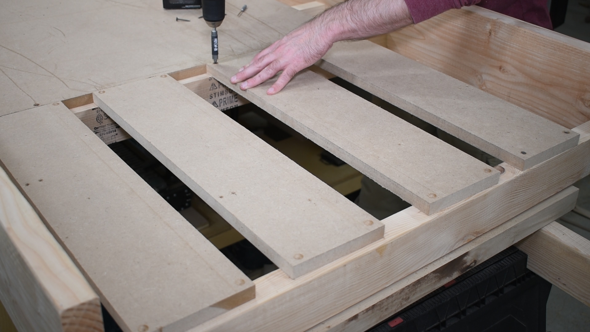 Flattening a Chainsaw Milled Slab : 9 Steps (with Pictures) - Instructables