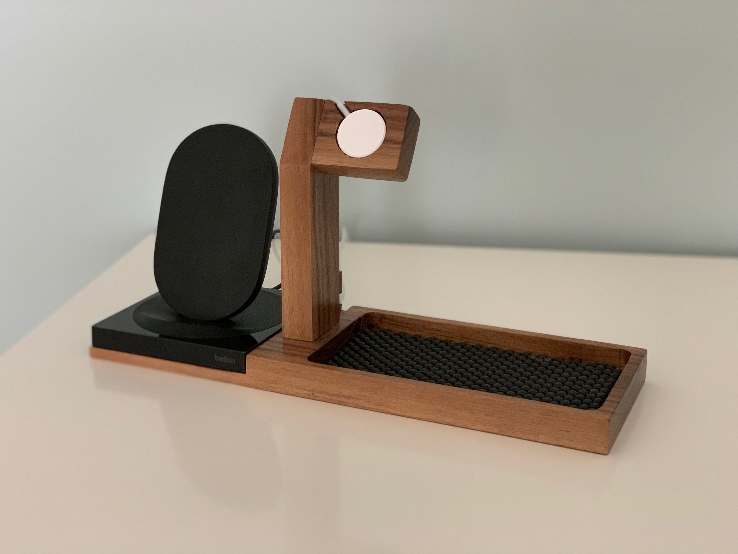 Make a Phone, Watch, and Glasses Stand With Integrated Charging : 16 ...