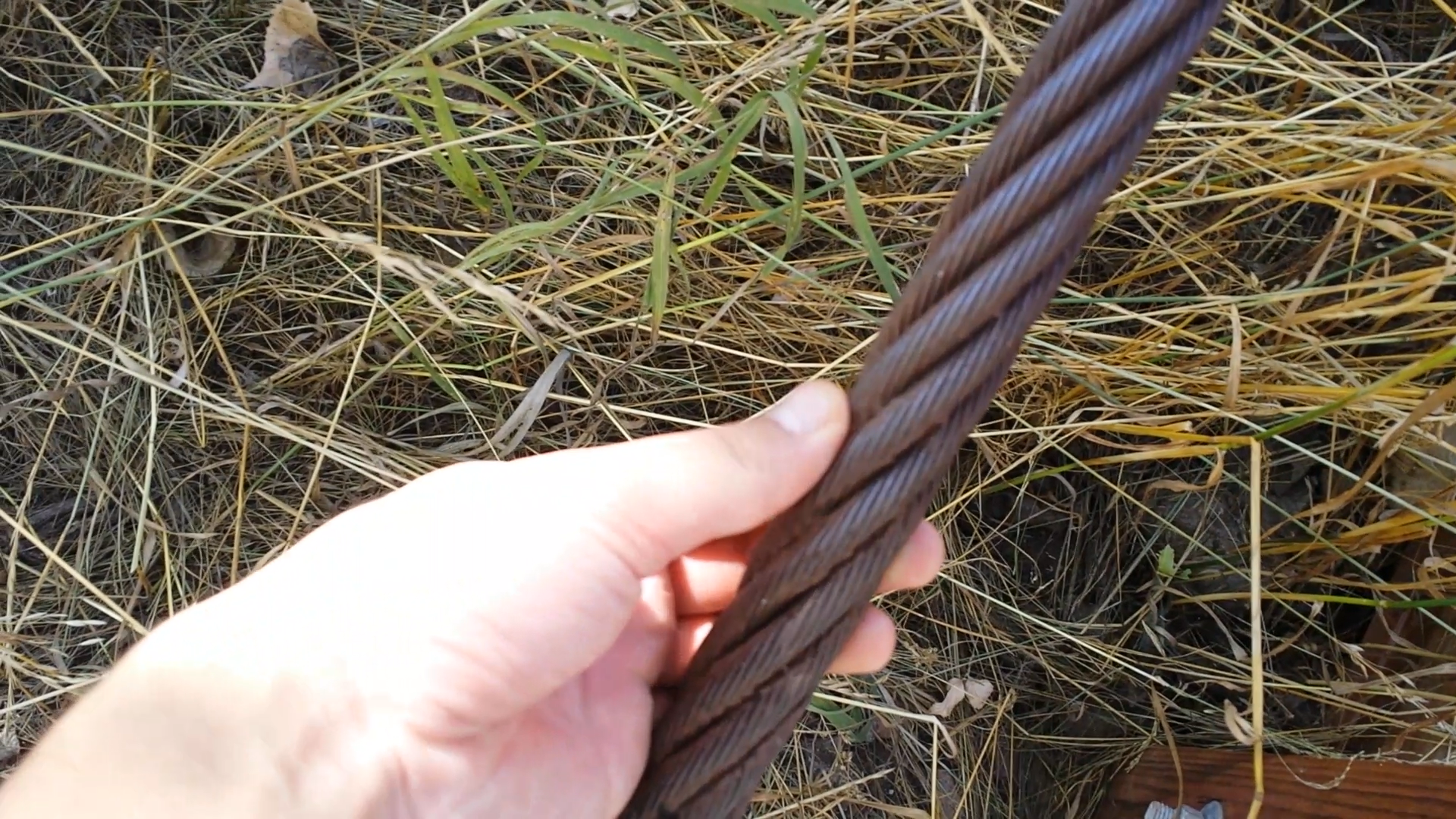 Rope Swing From Grass (No Tools) : 5 Steps (with Pictures) - Instructables