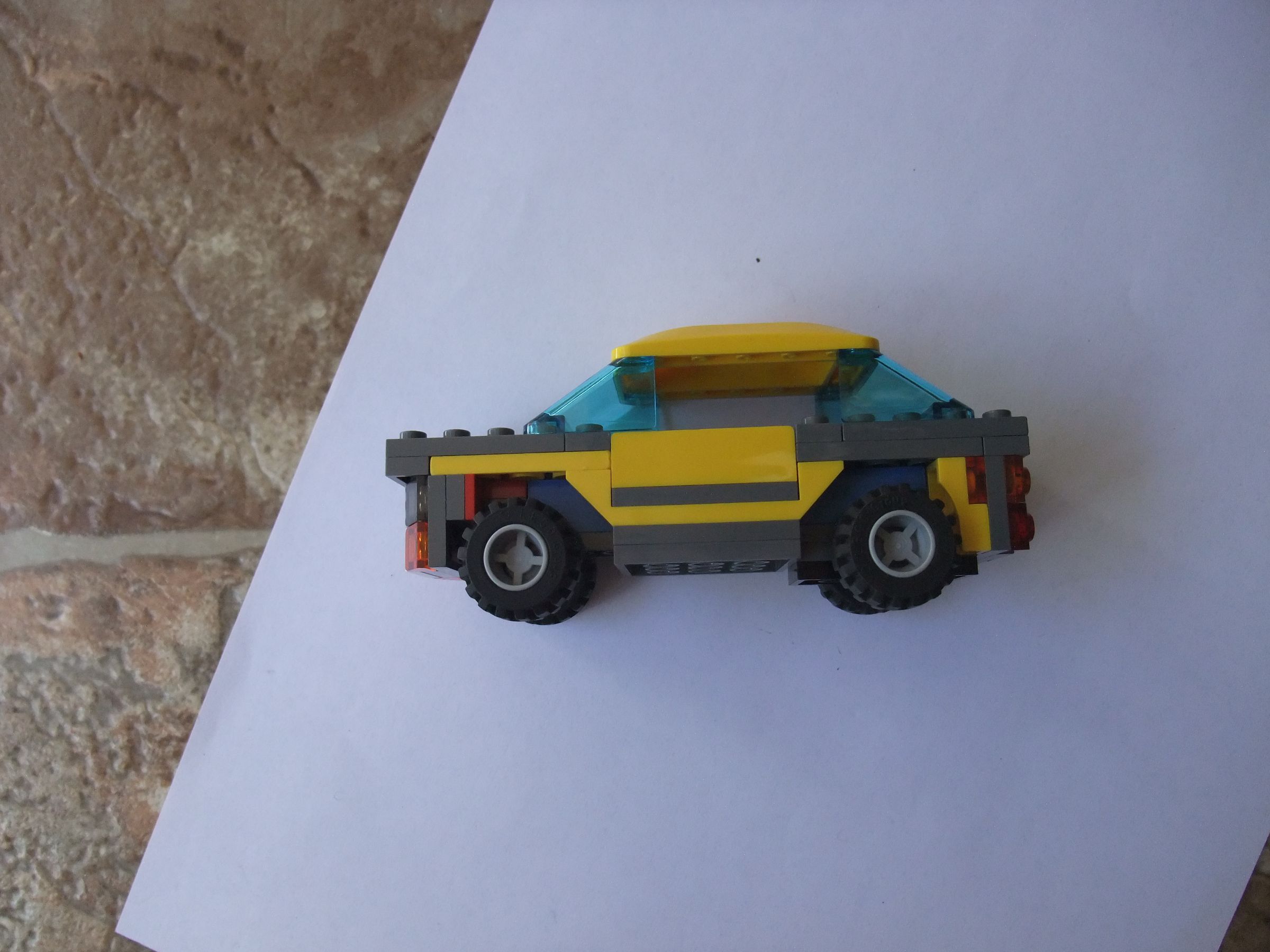 Lego Town Car : 37 Steps (with Pictures) - Instructables