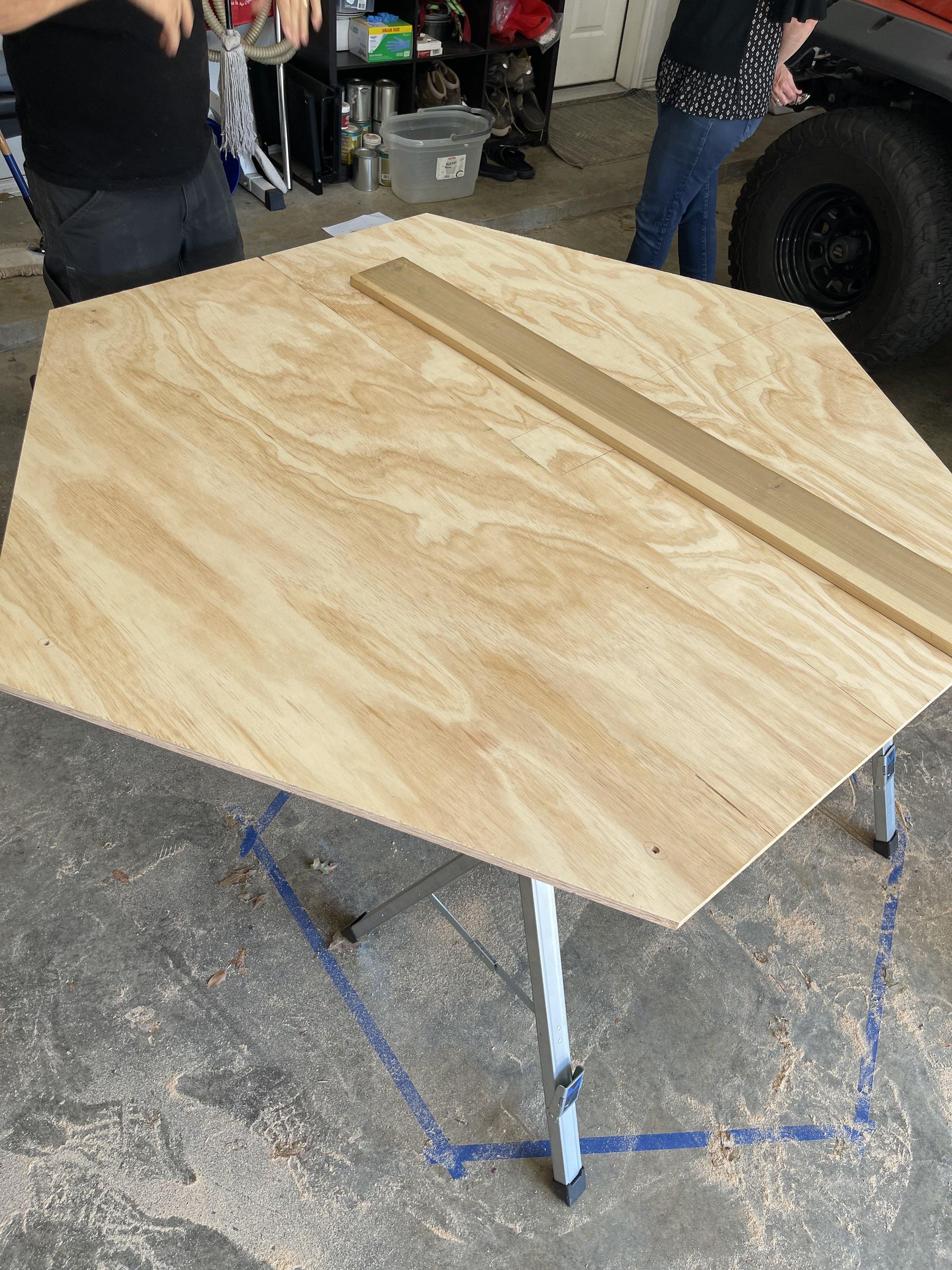 Hexagonal Board Game Table W/ Speakers and Flip-Out Desks : 14 Steps ...