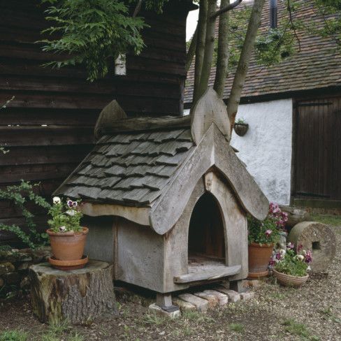 Build a Gothic Chicken Coop (or Dog Kennel or Pig House or ...) : 15 ...