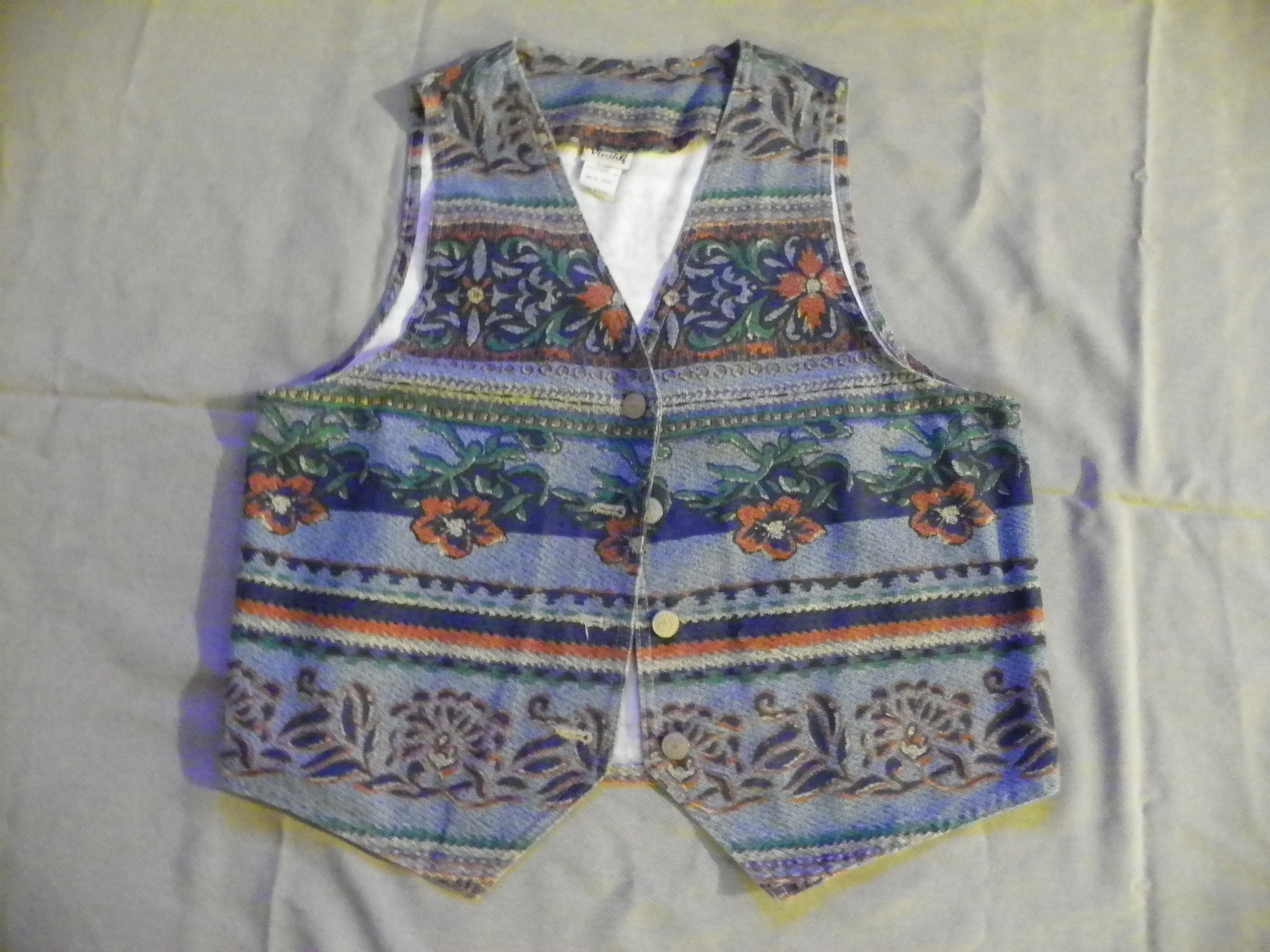Vest From an Old Wool Suit Coat : 14 Steps (with Pictures) - Instructables