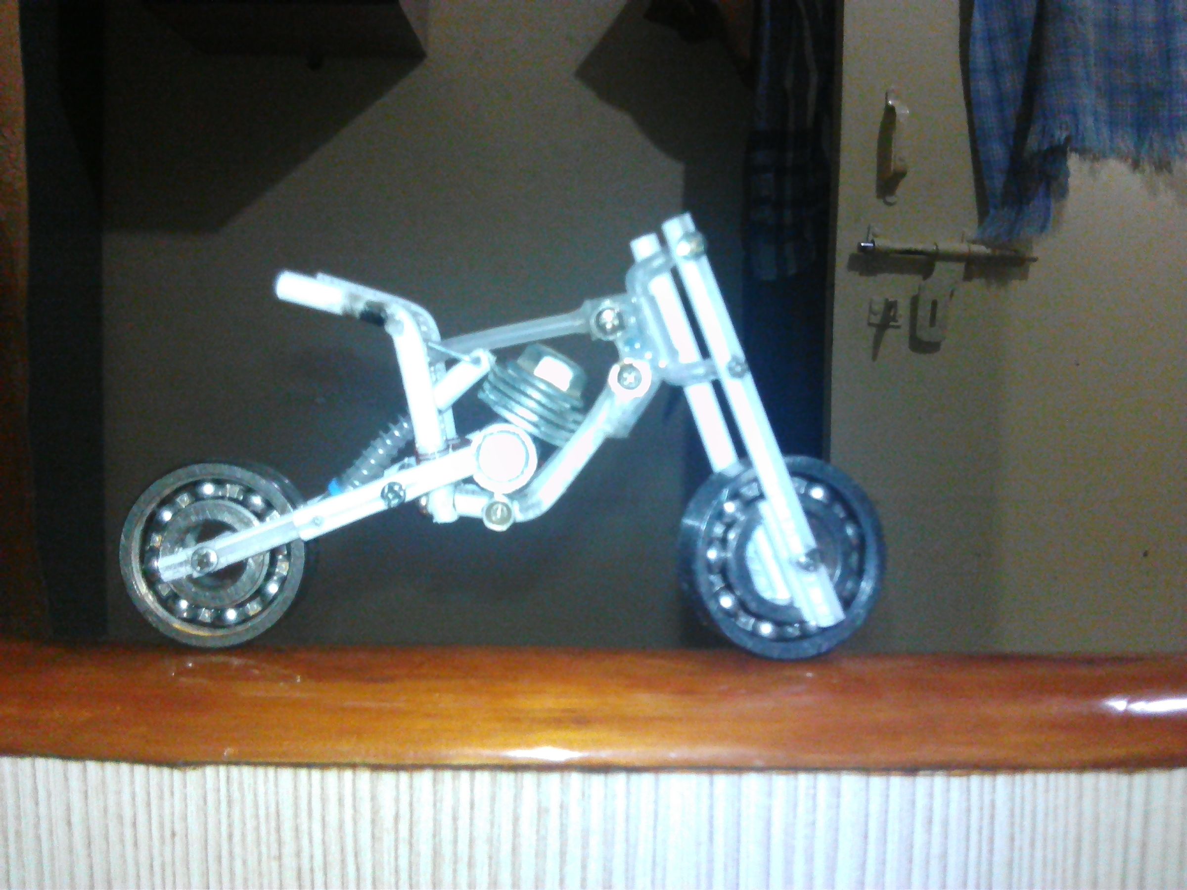 Homemade Tiny MotorBike Model : 8 Steps - Instructables