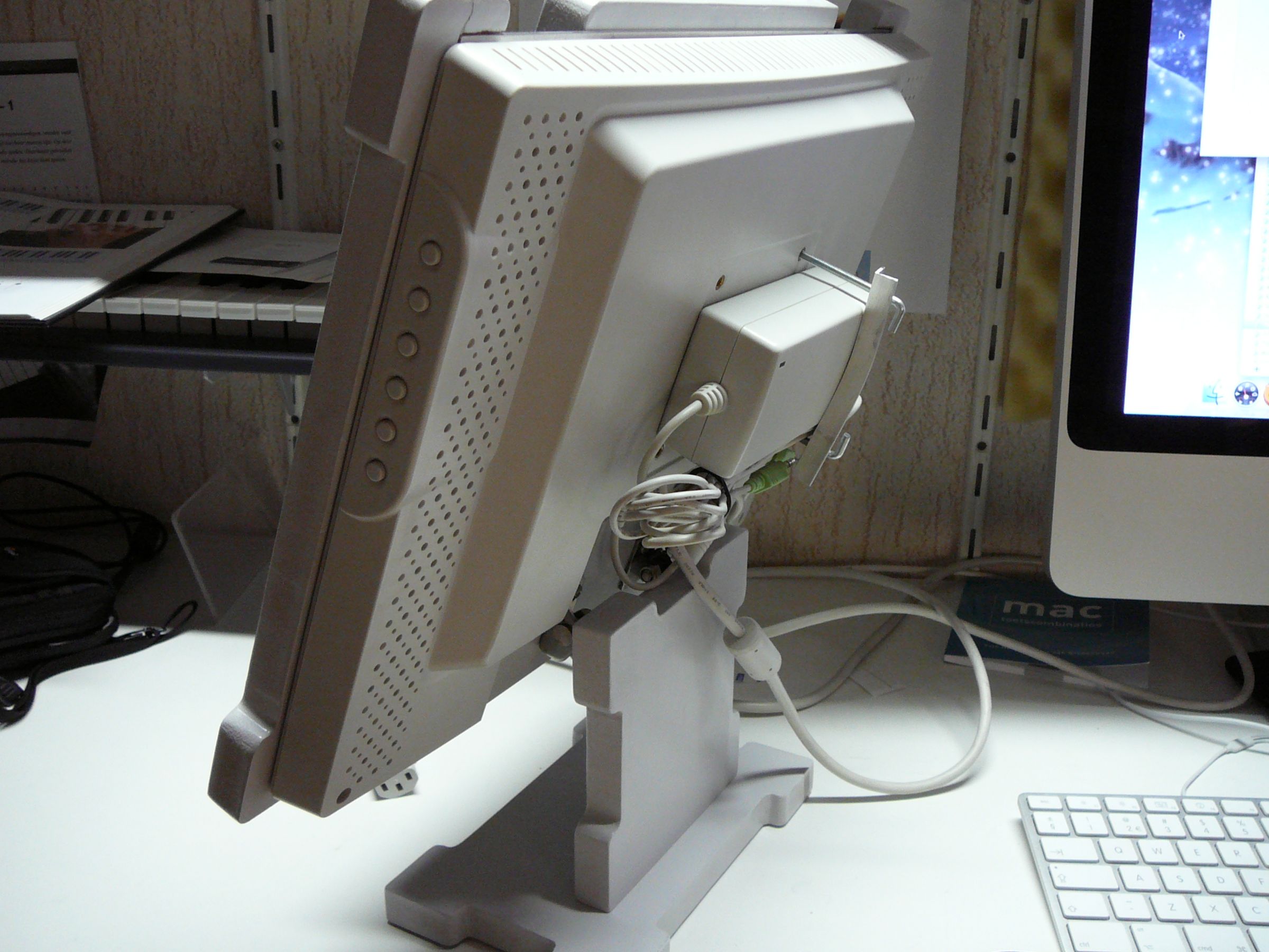 Very Simple Tft Mod... : 5 Steps - Instructables