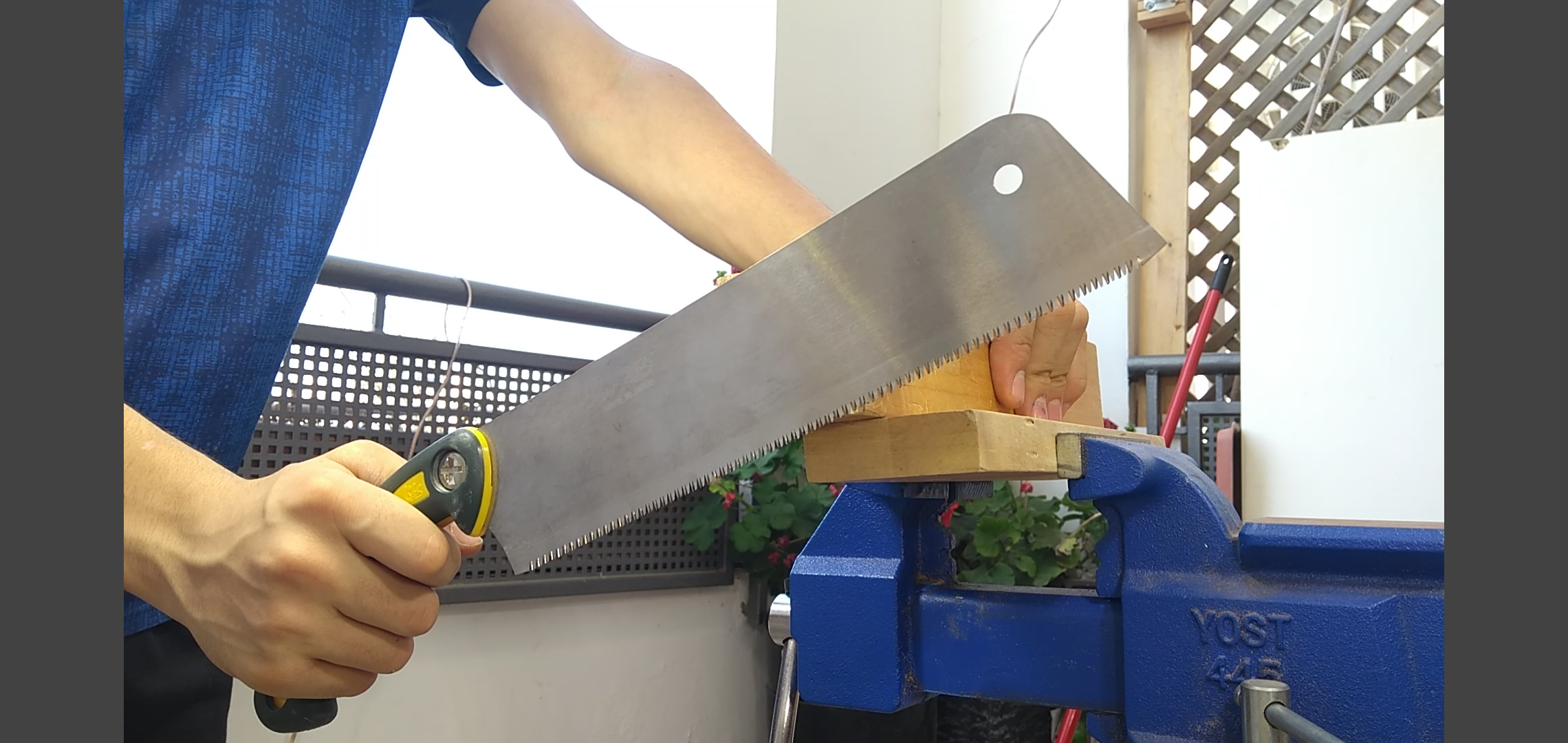 DIY Magnetic 3-in-1 Hand Saw Guide - Cut Straight & Square Without ...