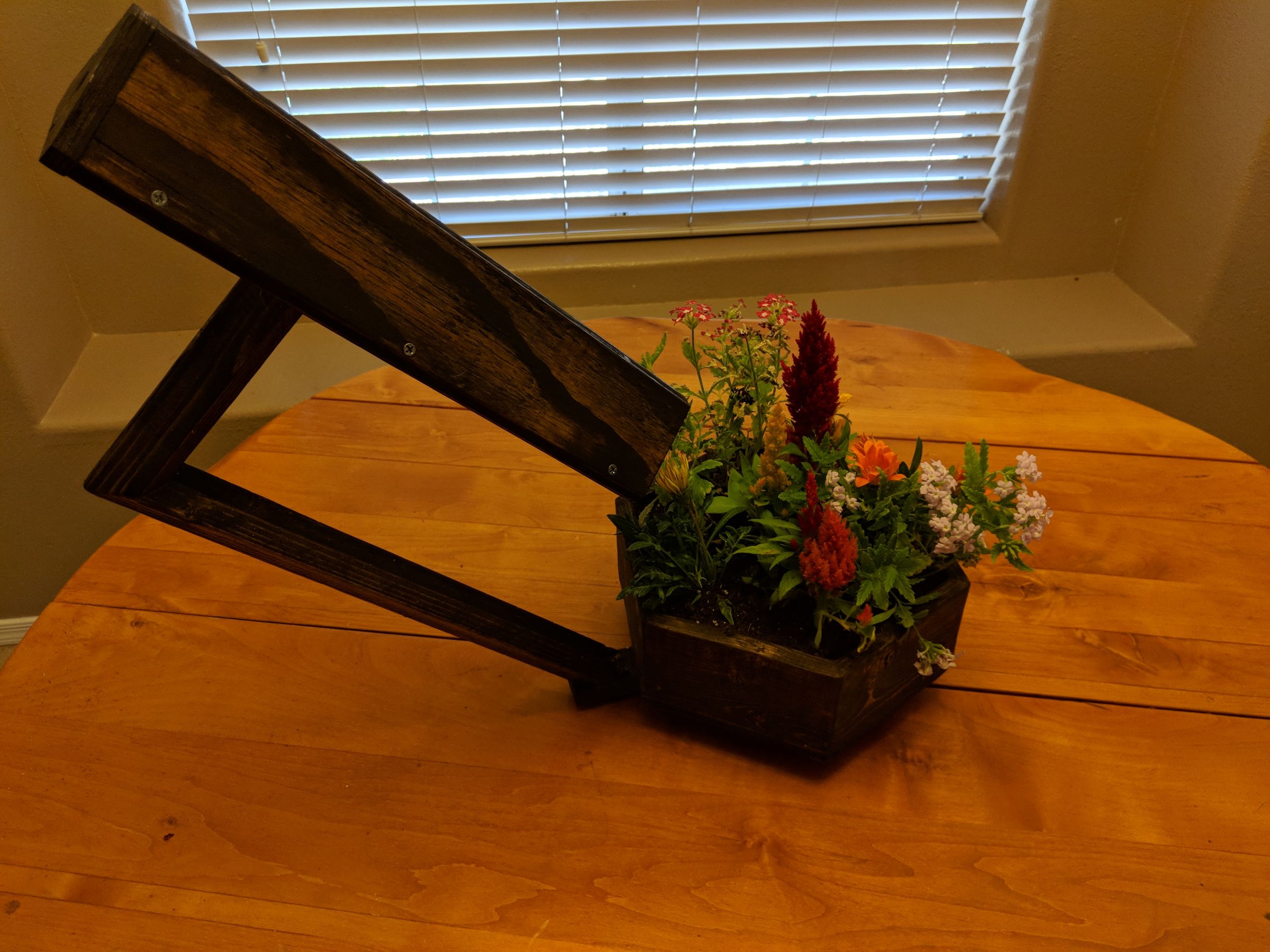 Tabletop Kaleidoscope Planter : 6 Steps (with Pictures) - Instructables