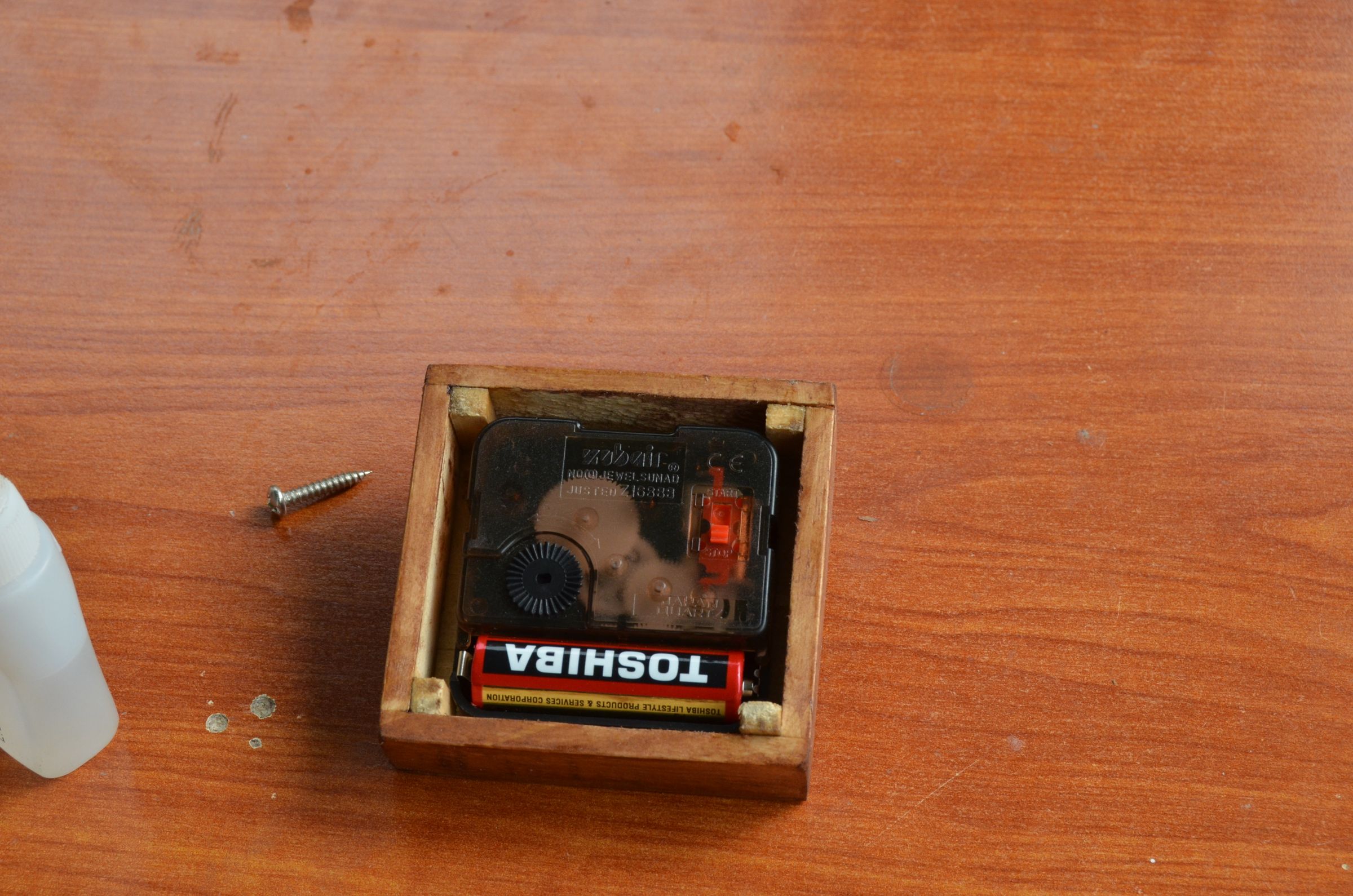 The Classic Wall Clock : 8 Steps (with Pictures) - Instructables