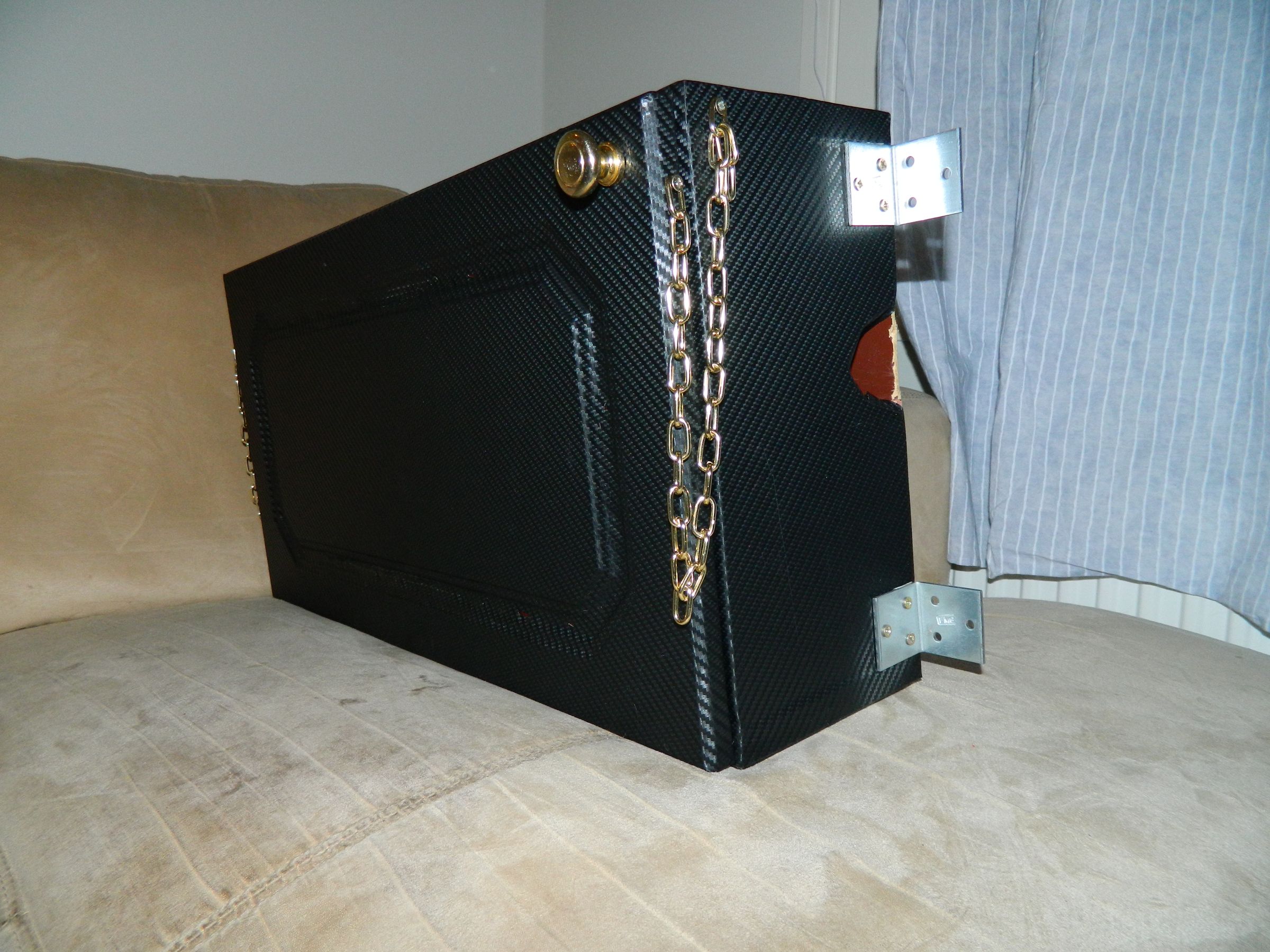 DIY "Hidden" Video Projector Folding Shelf, Carbon Fiber Look : 8 Steps ...