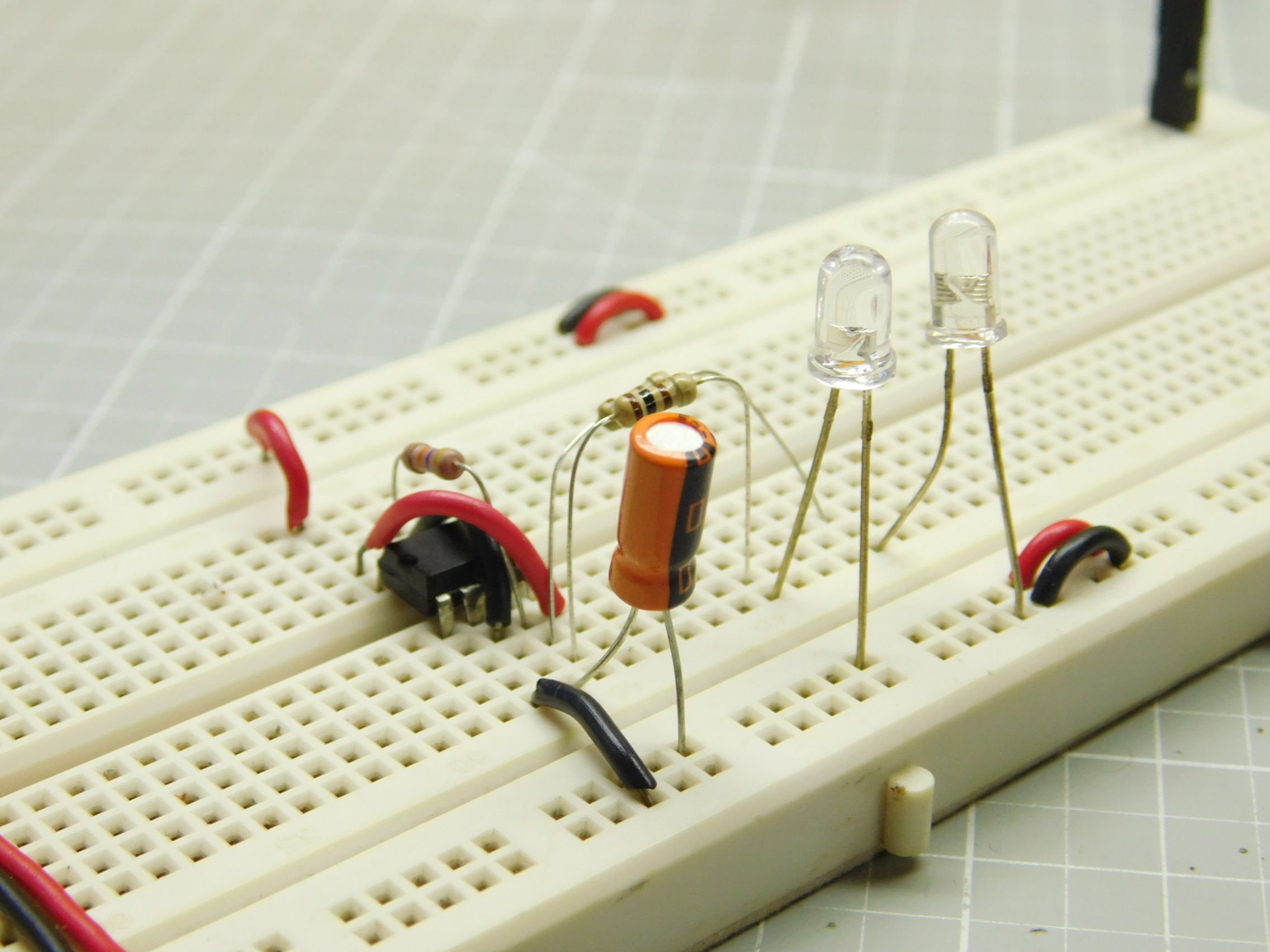 Let's Make! 5 More BreadBoard Projects for Beginners : 11 Steps (with ...