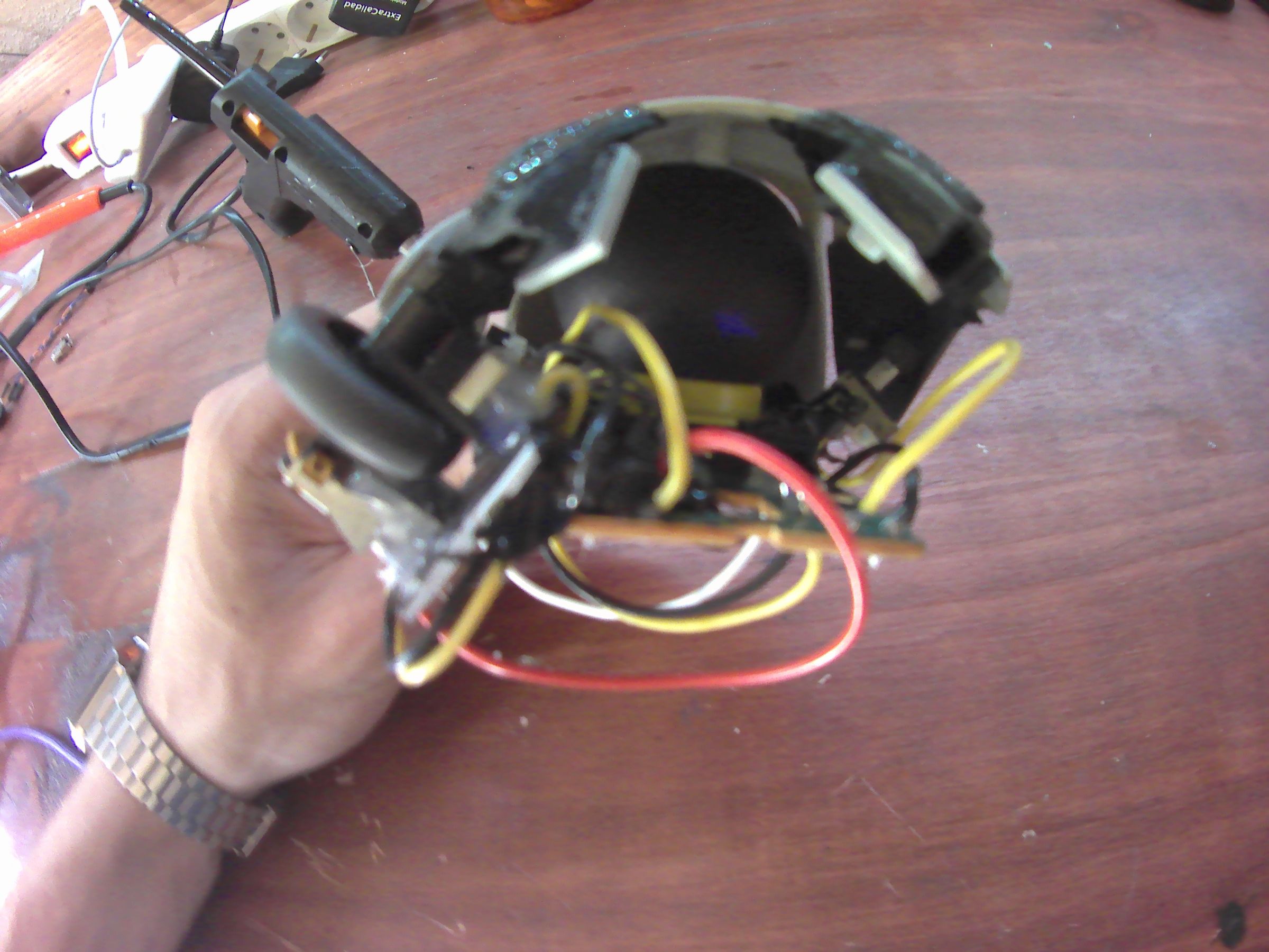 Ultimate GREEN DIY Trackball Mouse From Junk : 10 Steps (with Pictures ...