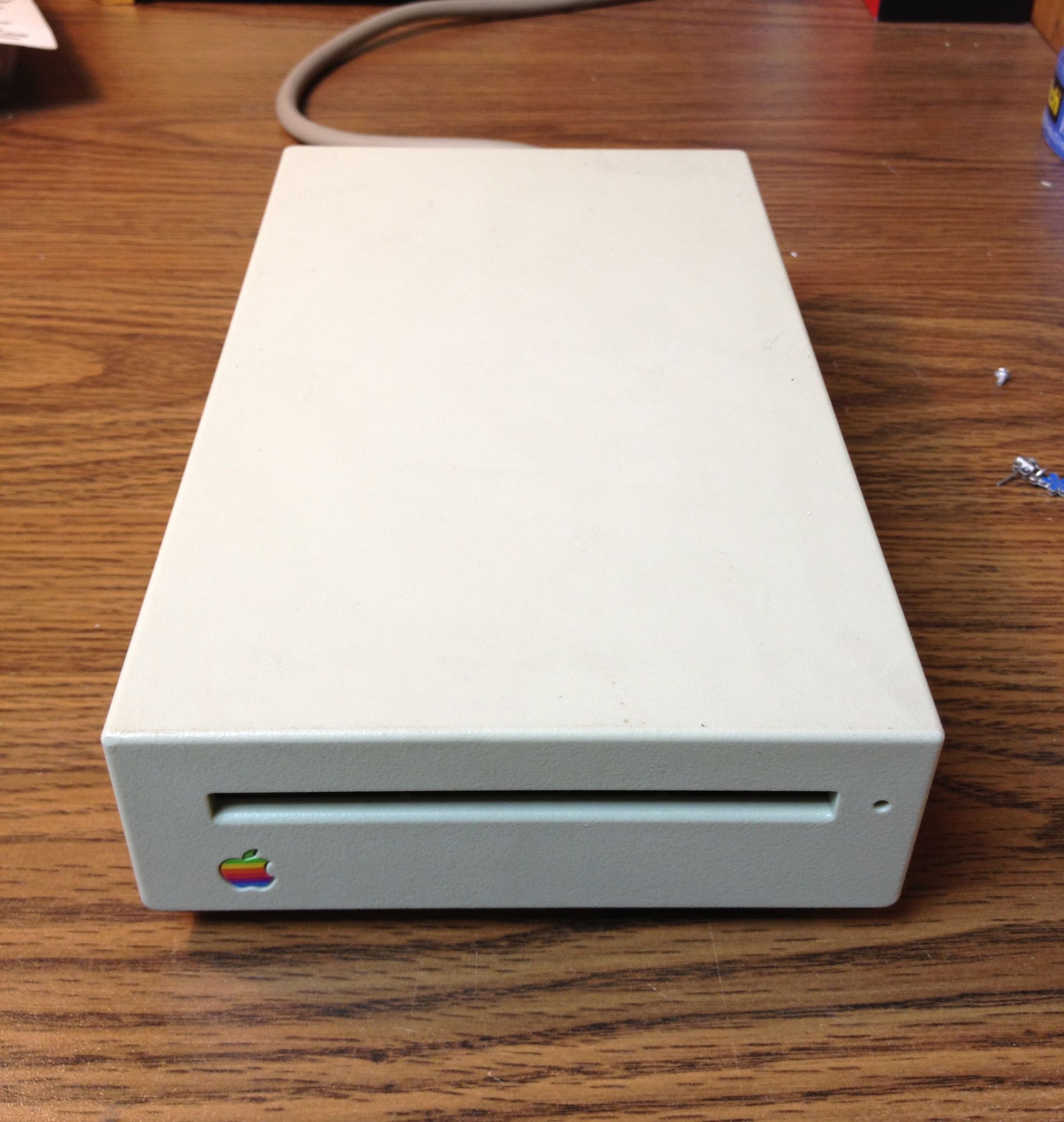 Retro Apple Disk Drive As HDD Enclosure : 18 Steps (with Pictures ...