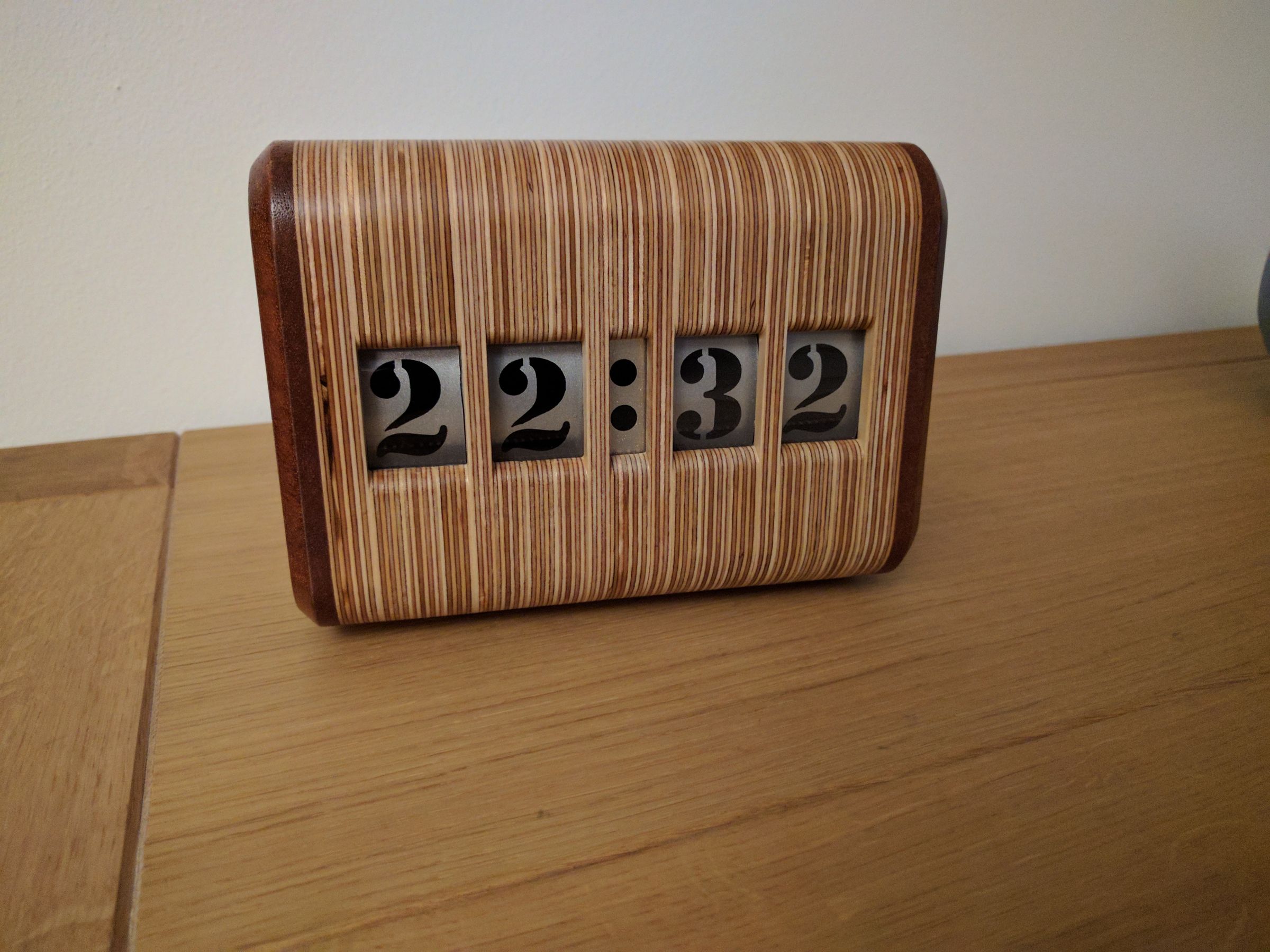 Retro Digital Clock : 5 Steps (with Pictures) - Instructables