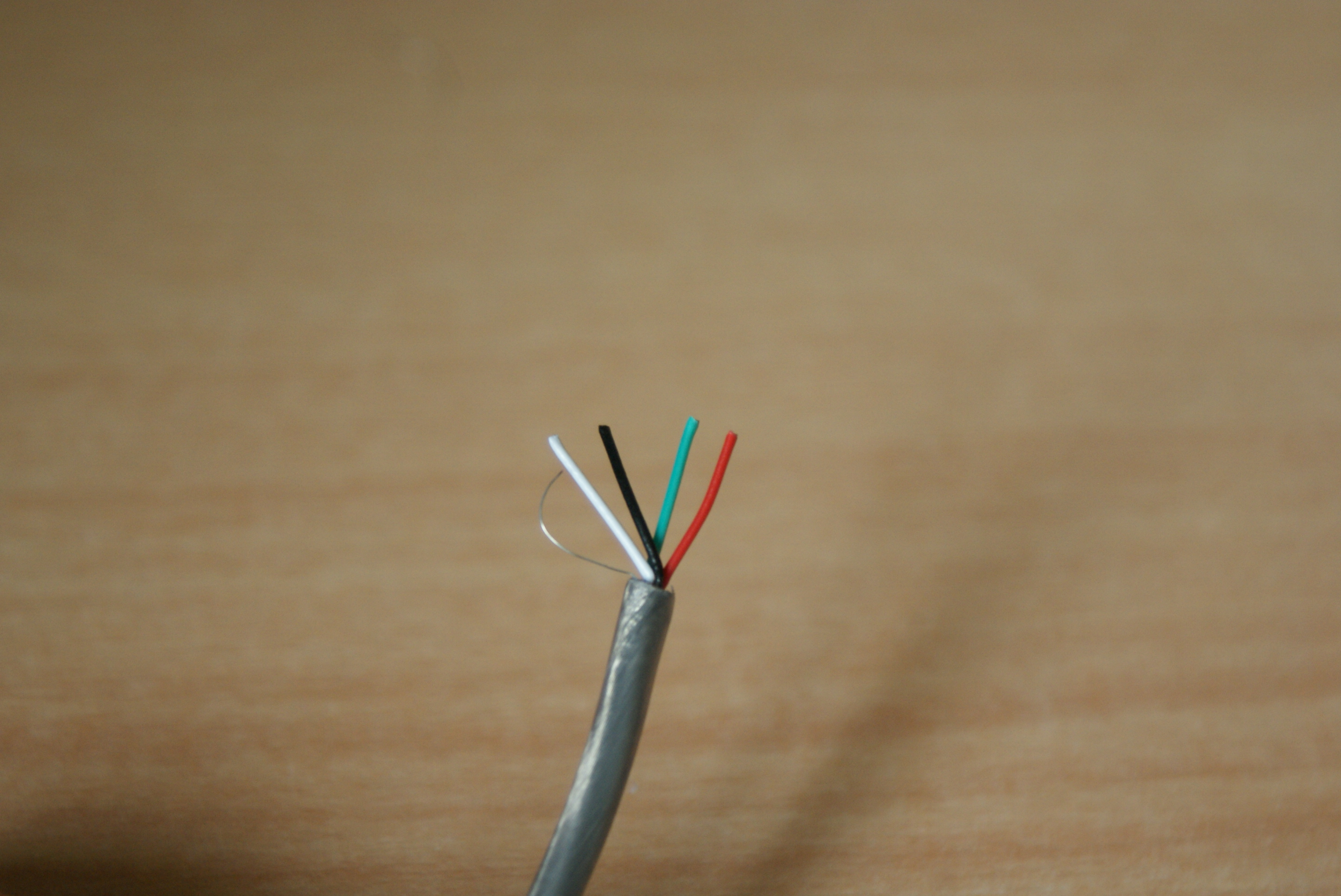 How to Power Nearly Anything Off a USB Port : 6 Steps - Instructables