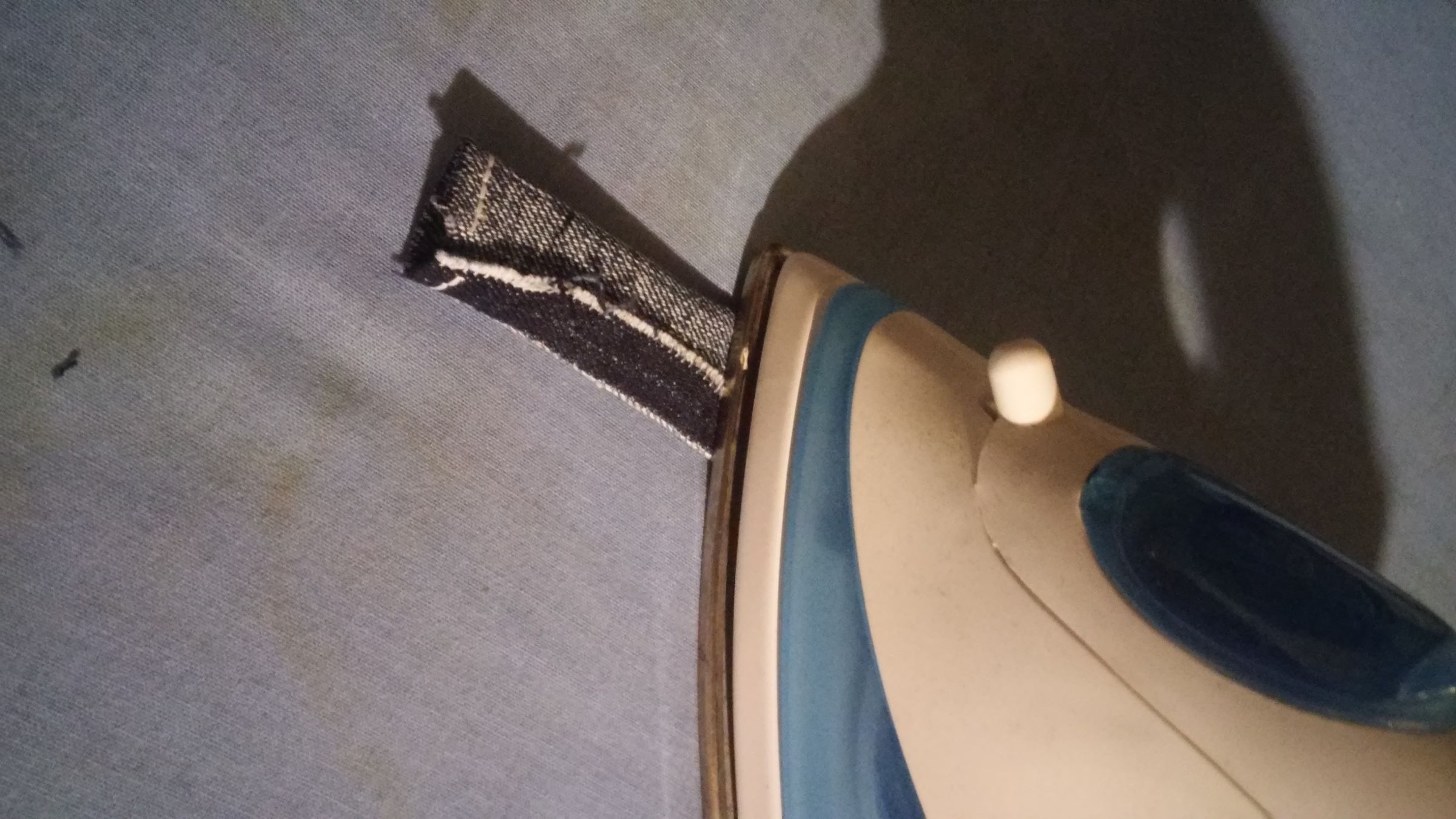 TRANSFORM Old Jeans Into a VEST! : 9 Steps (with Pictures) - Instructables