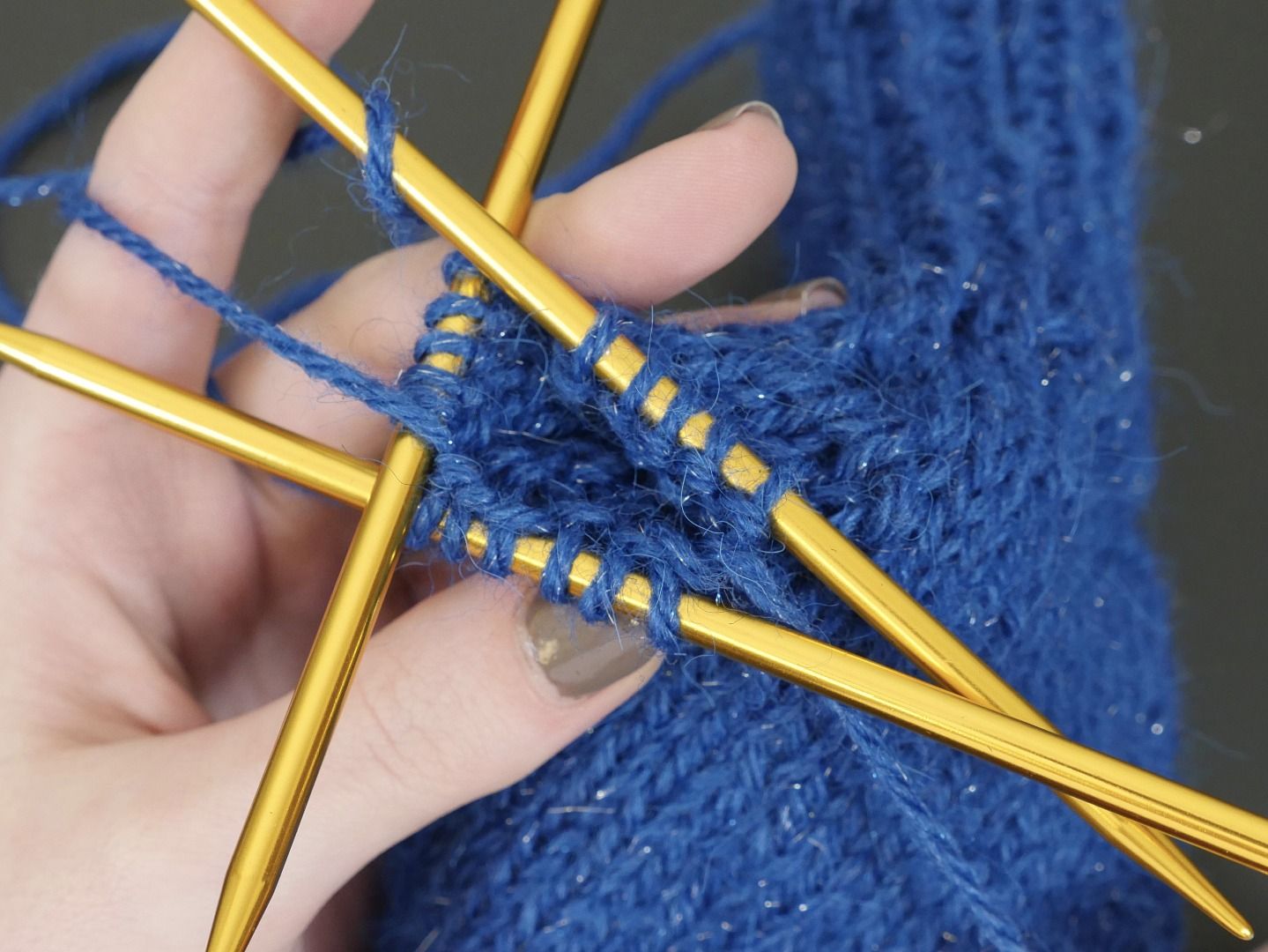 Easy Knit Mittens : 7 Steps (with Pictures) - Instructables