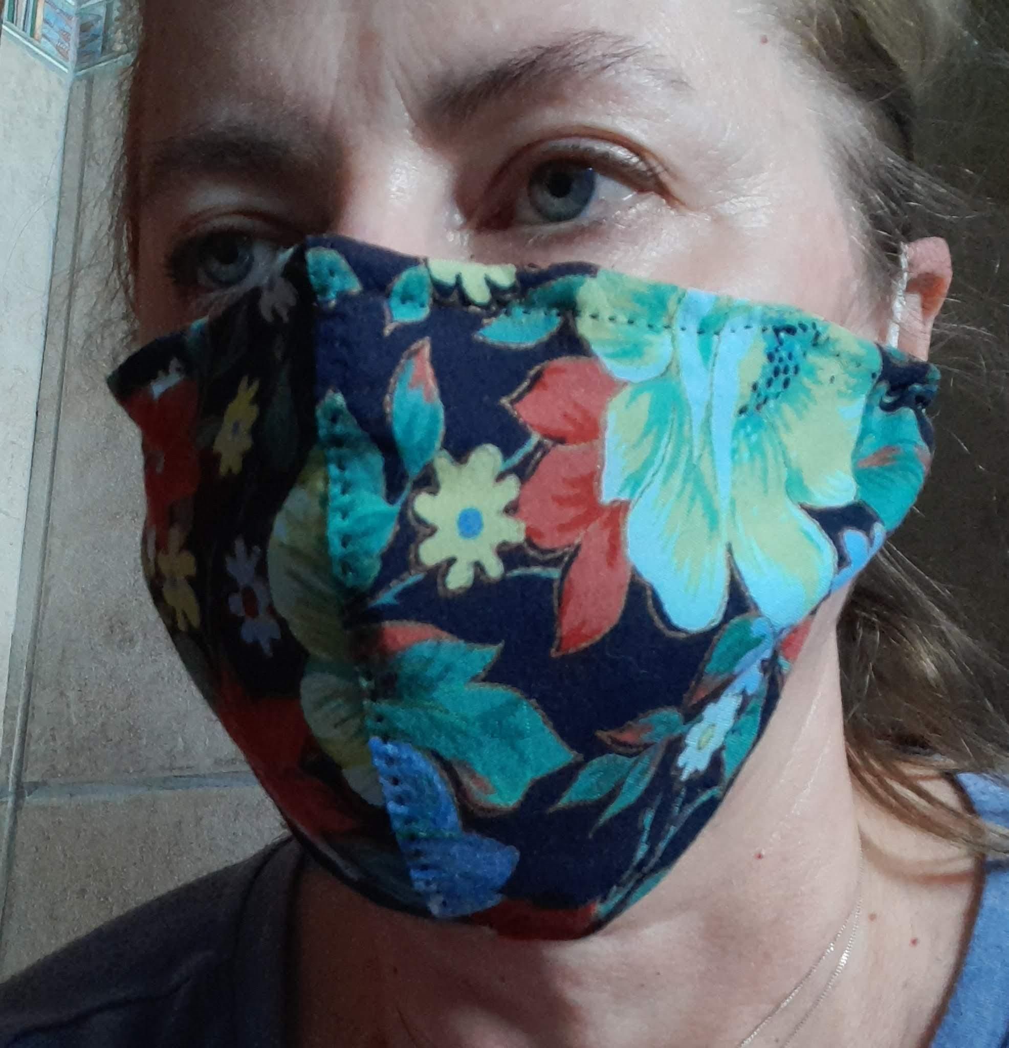 Make a Re-usable Facemask From Re-cycled Materials : 17 Steps ...