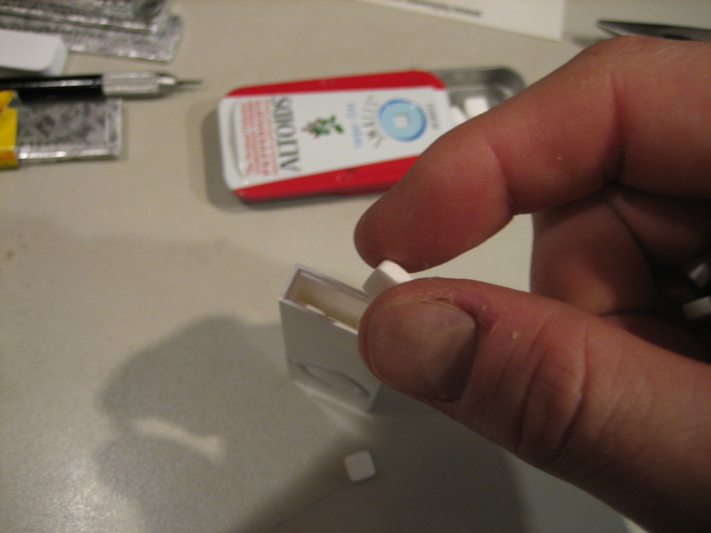 Altoids Case Made From Old IPod Shuffle : 9 Steps (with Pictures) - Instructables