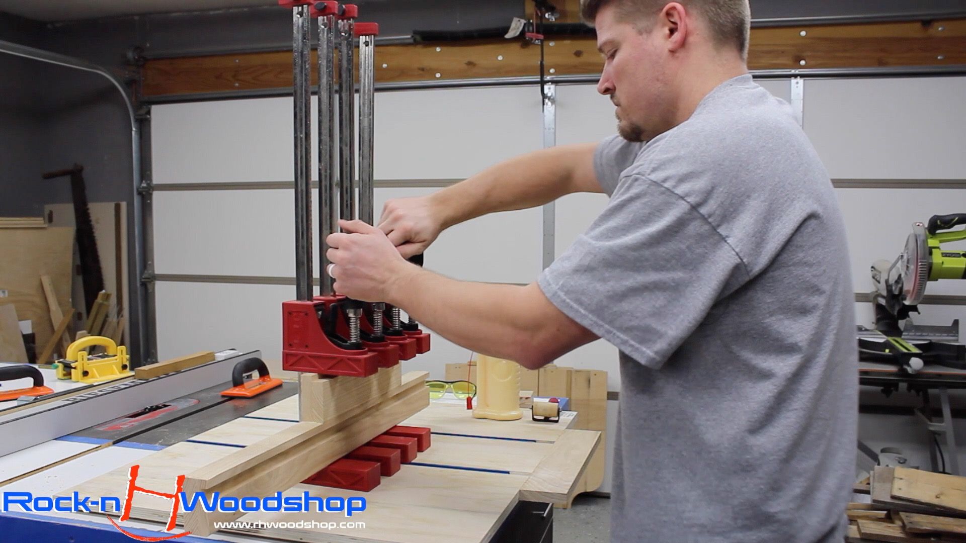 Ultimate Crosscut Sled With Dust Collection : 26 Steps (with Pictures ...