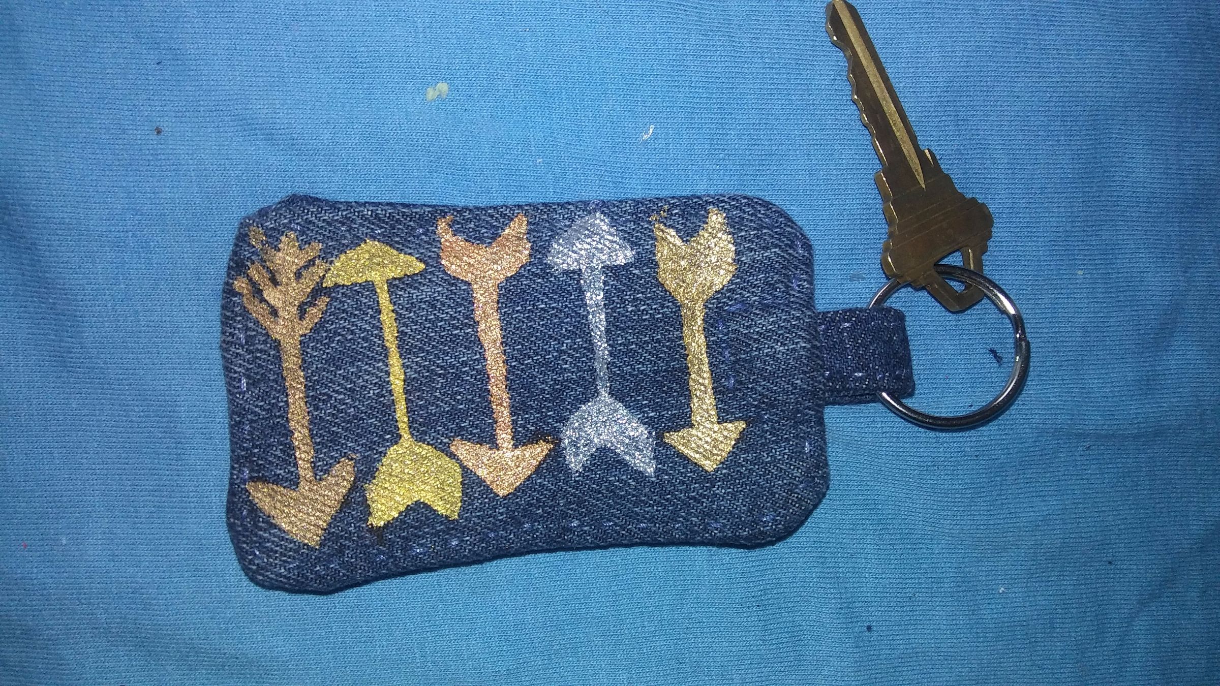 DIY Denim Keychains : 5 Steps - Instructables