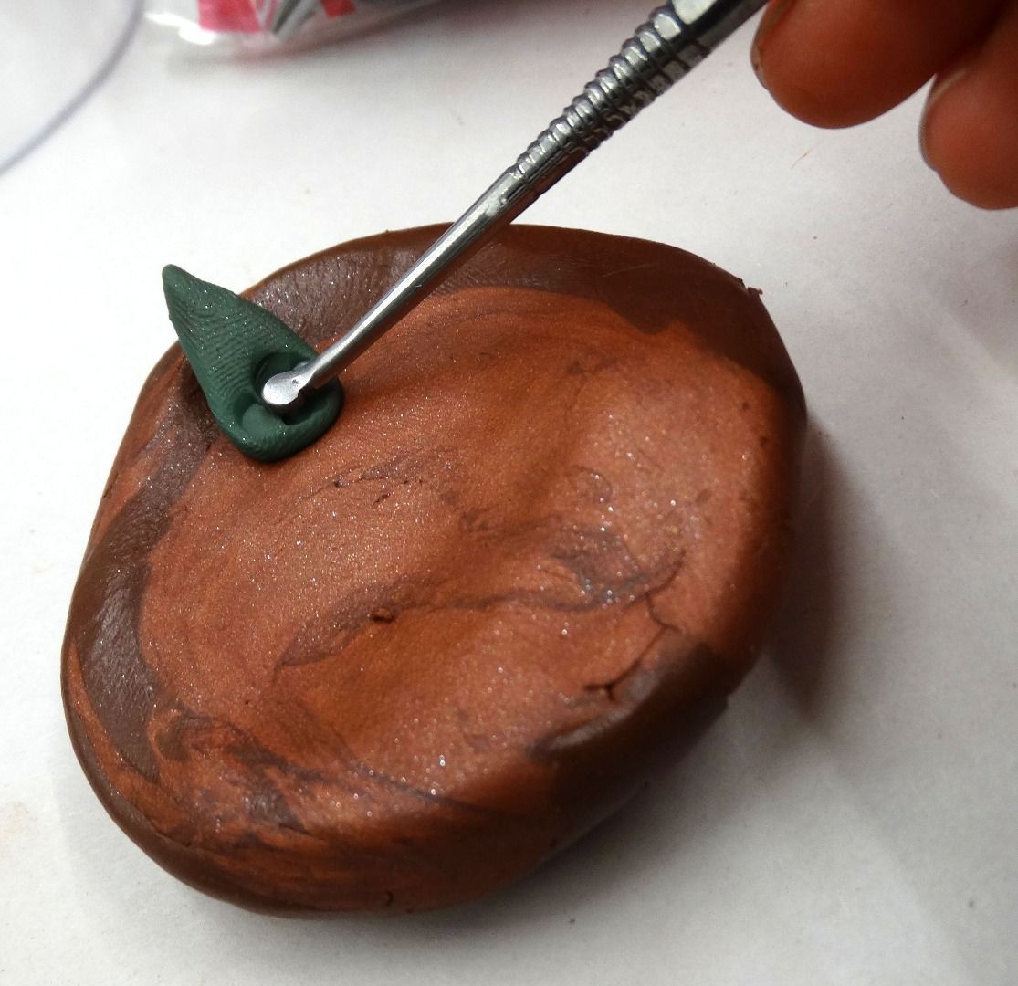 Hanging Lightbulb Terrarium (using Clay) : 15 Steps (with Pictures ...