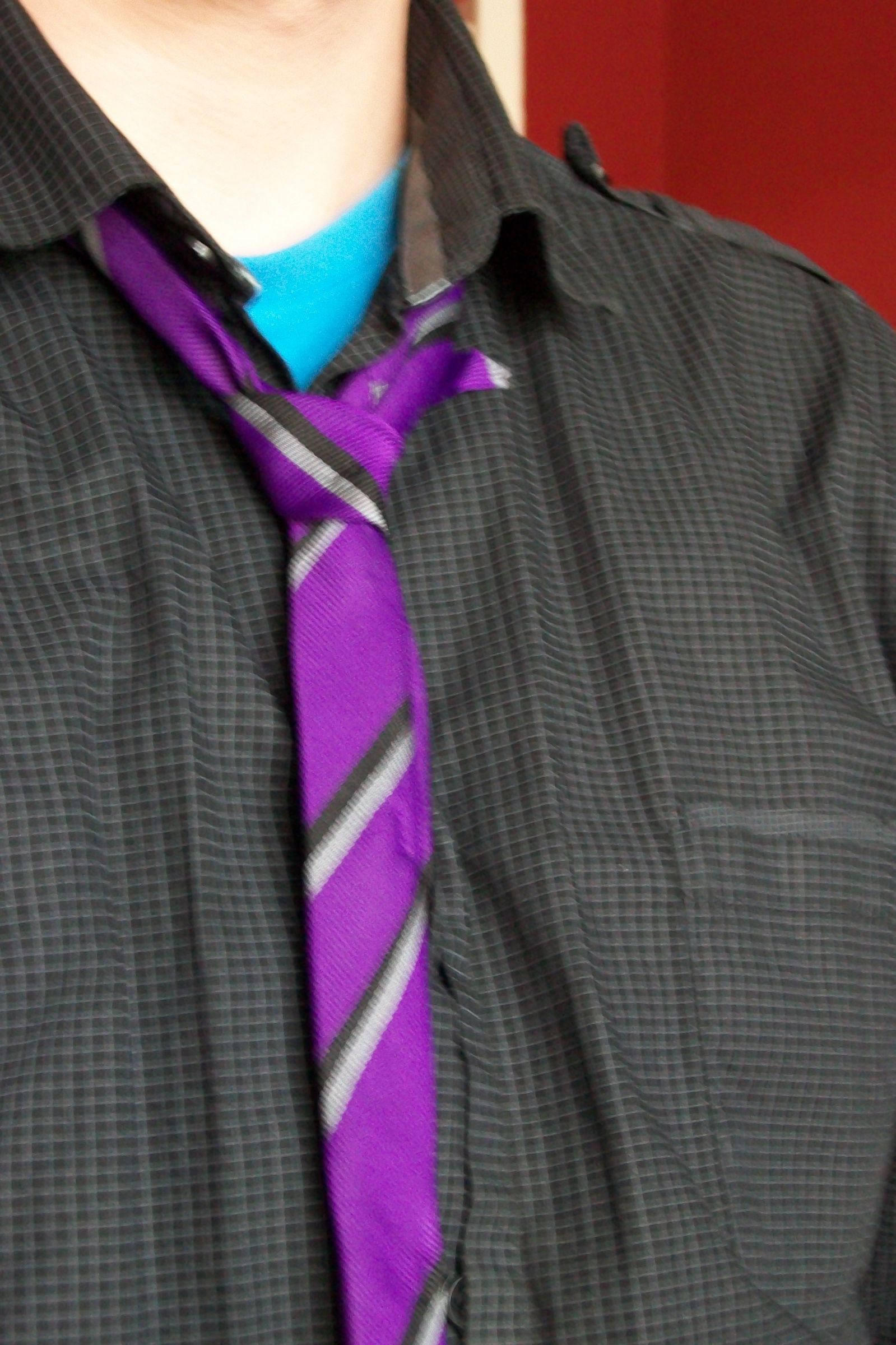 Customizing Your School Tie. : 5 Steps (with Pictures) - Instructables