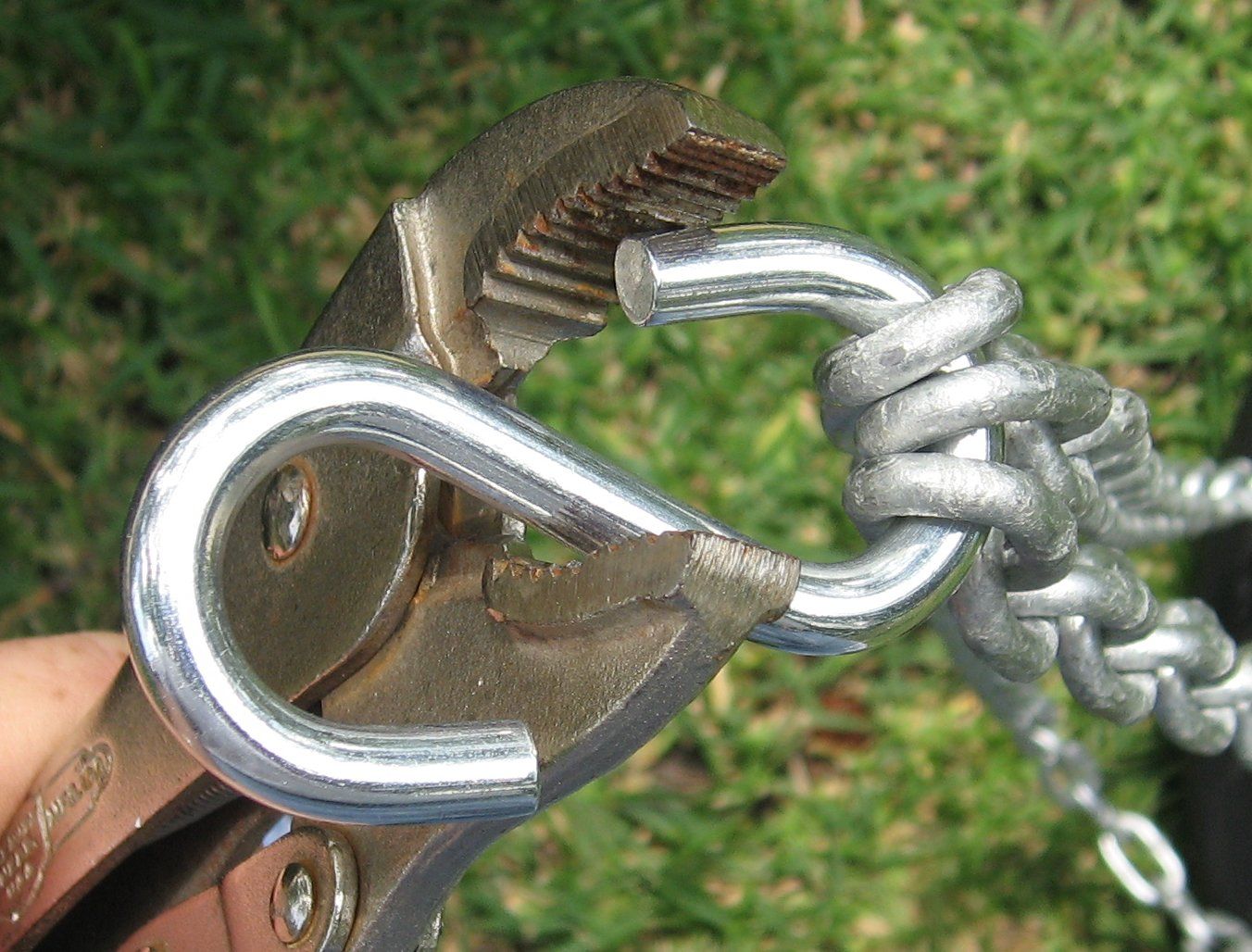 How to Make a Tire Swing! : 18 Steps (with Pictures) - Instructables