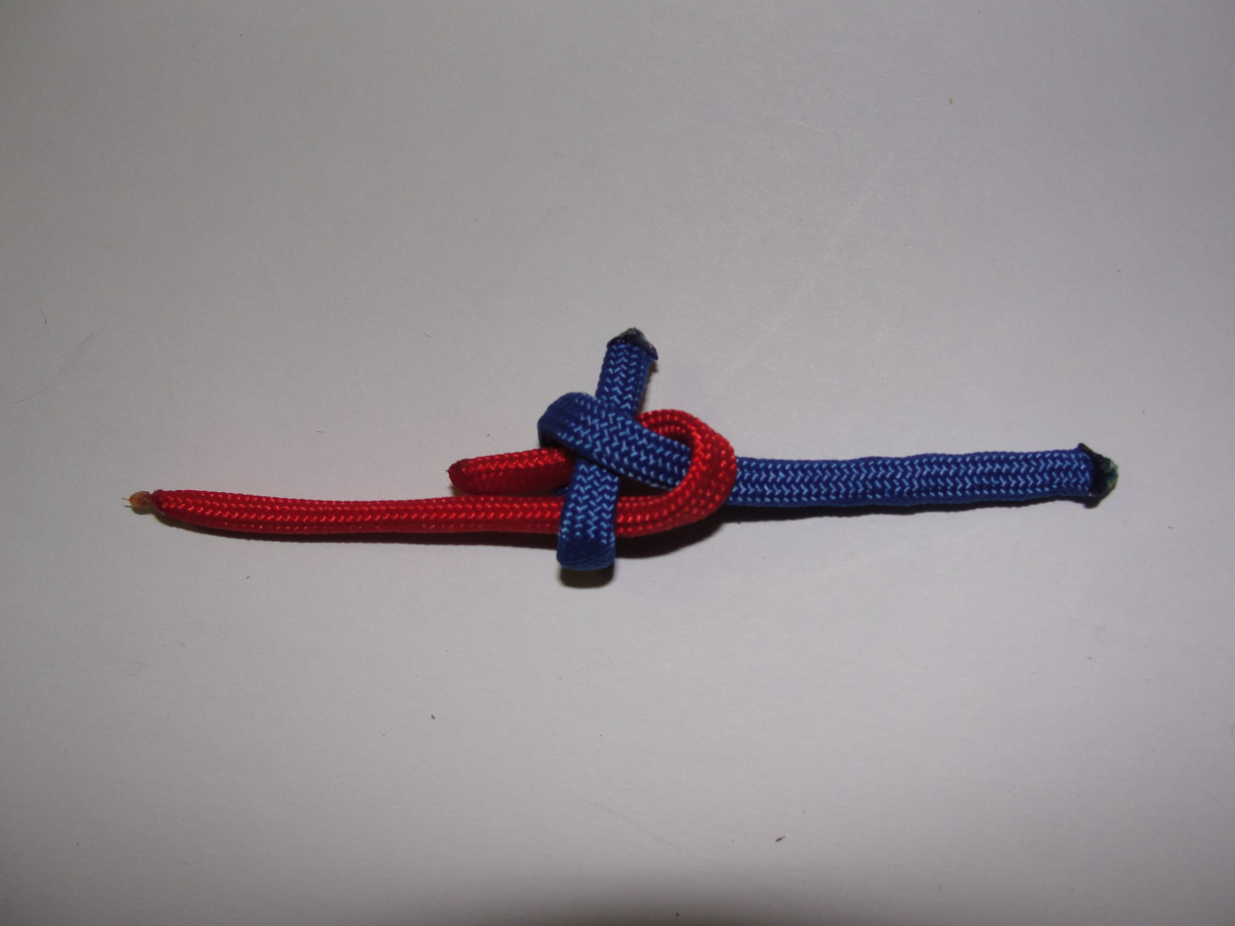 Paracord Knot Display Bord : 14 Steps - Instructables