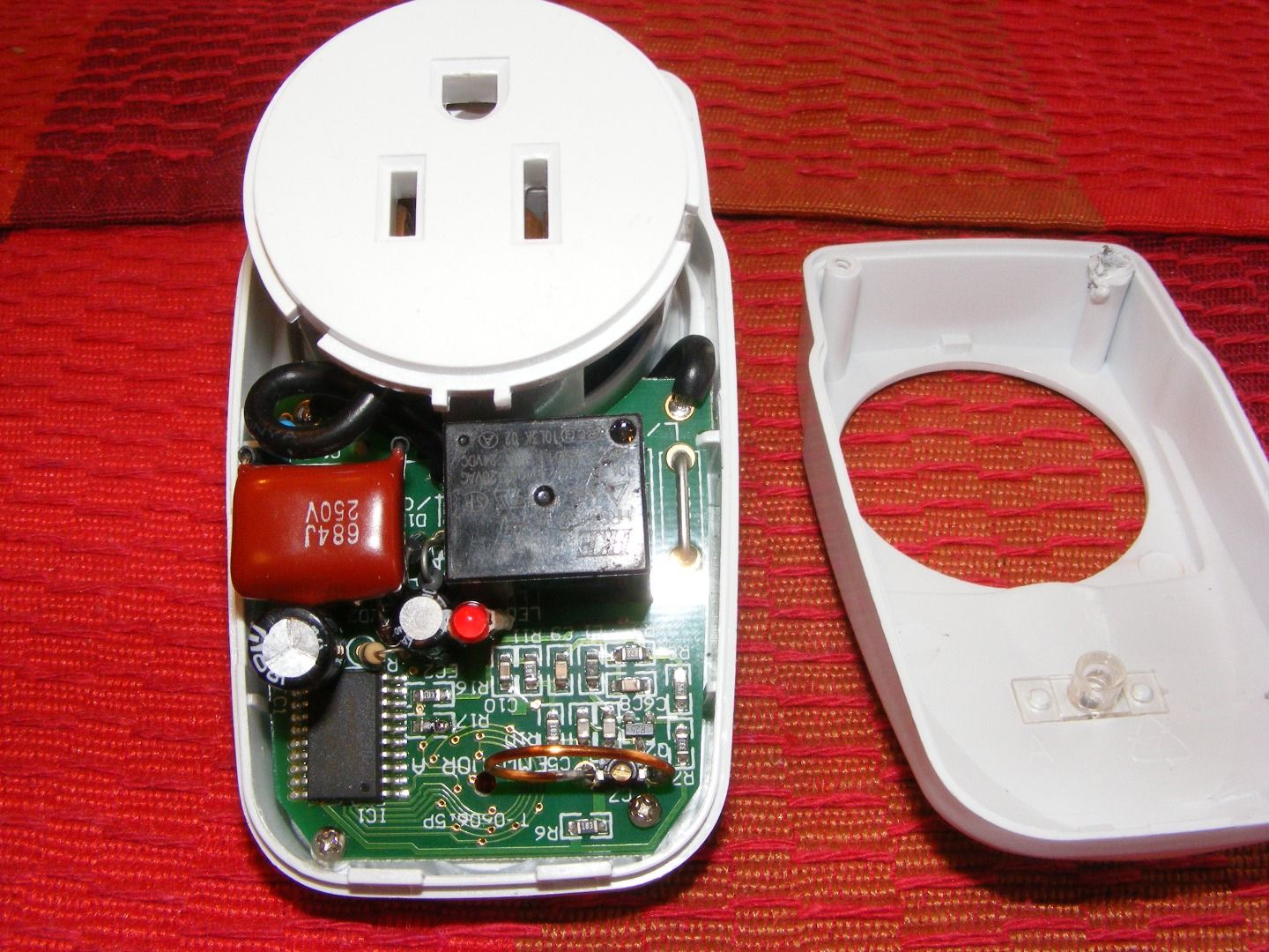 Simplified Arduino AC Current Measurement Using ACS712 Hall Effect ...